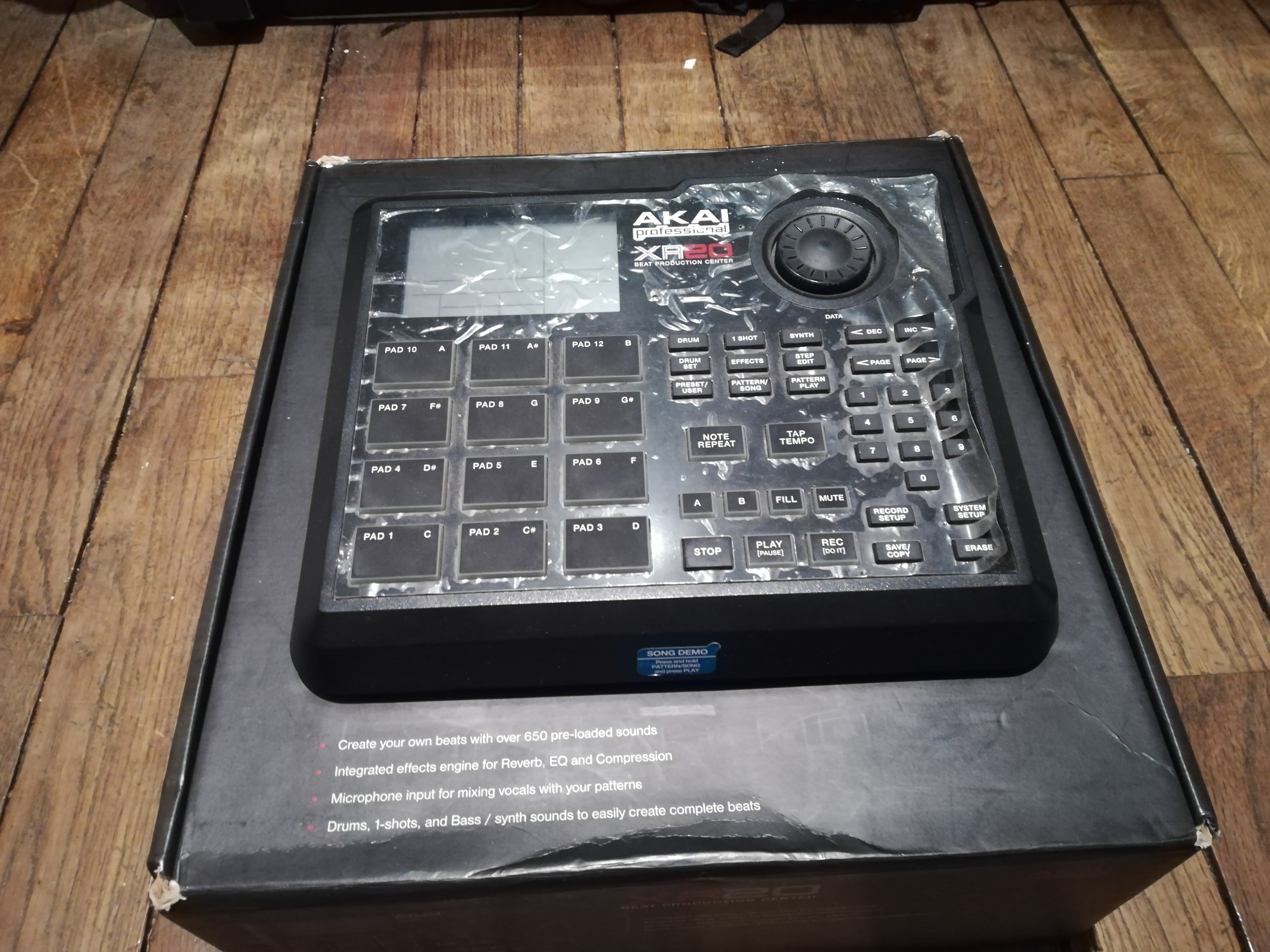 XR20 - Akai Professional XR20 - Audiofanzine