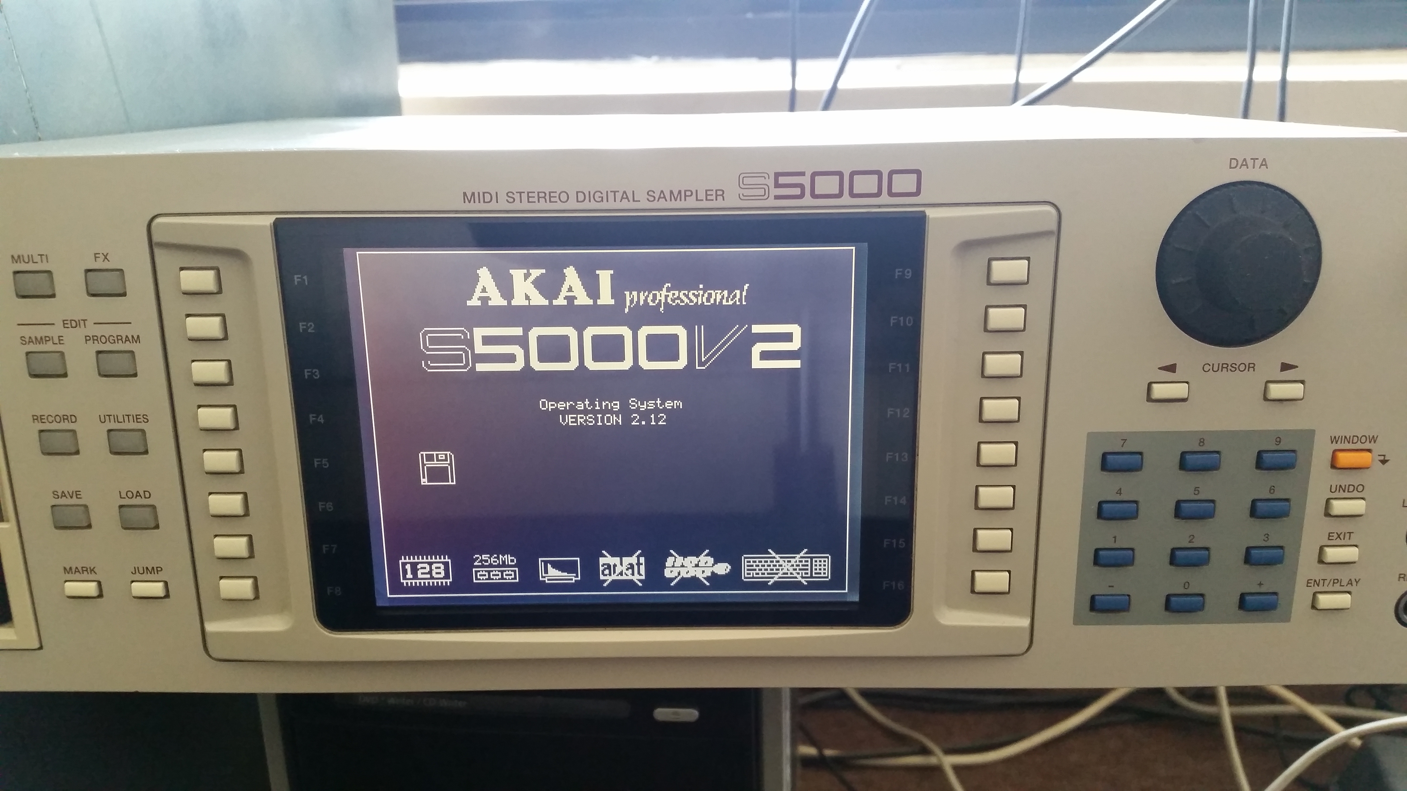 Akai S5000 image (#1764445) - Audiofanzine