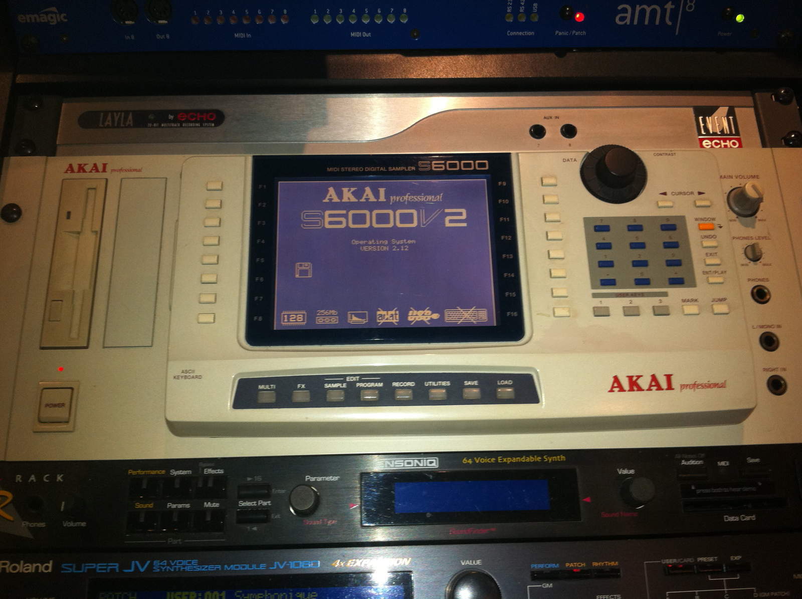 Photo Akai S6000 : Akai S6000 (10319) (#162022) - Audiofanzine