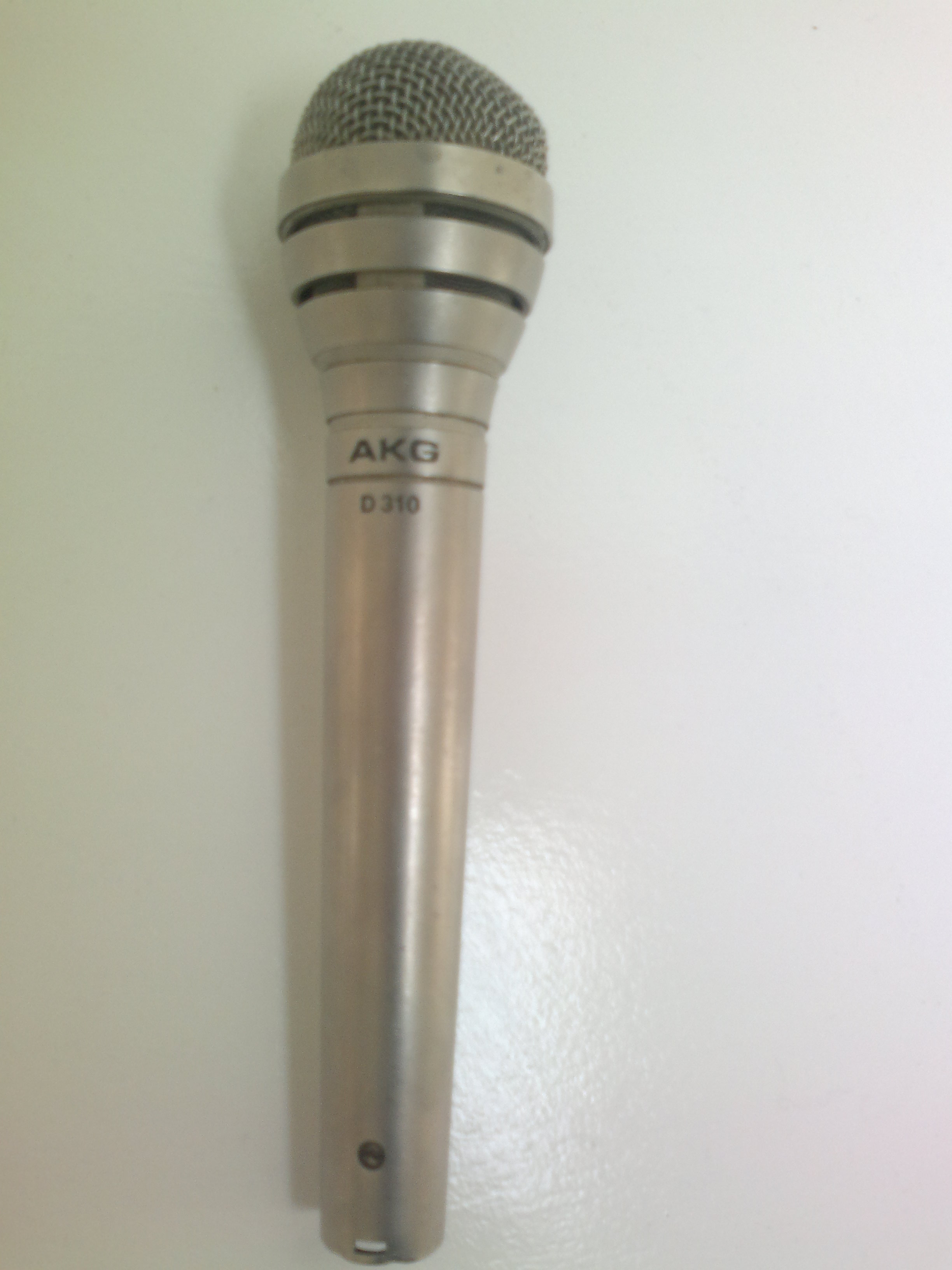 D 310 - AKG D 310 - Audiofanzine
