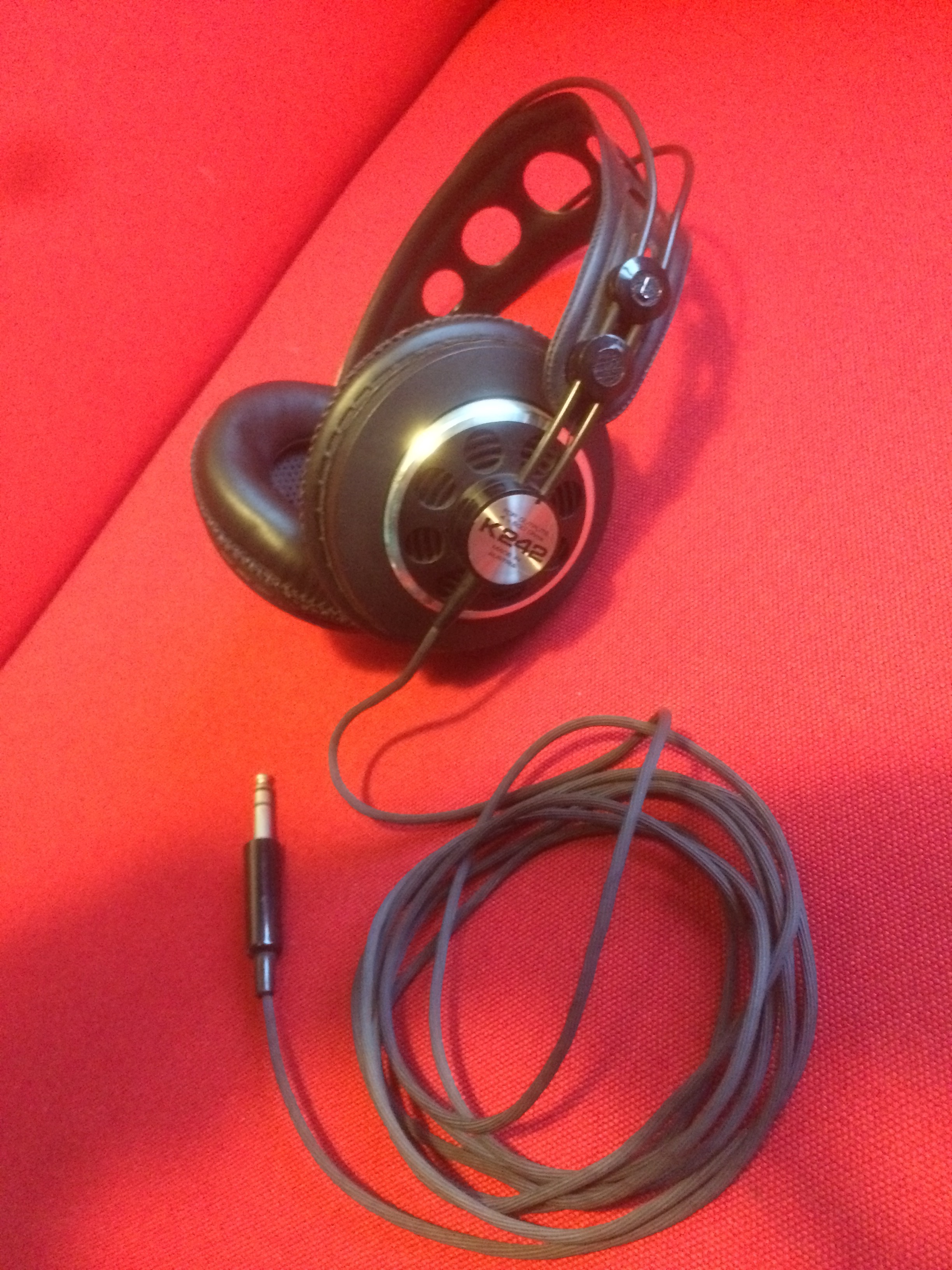 K 242 - AKG K 242 - Audiofanzine