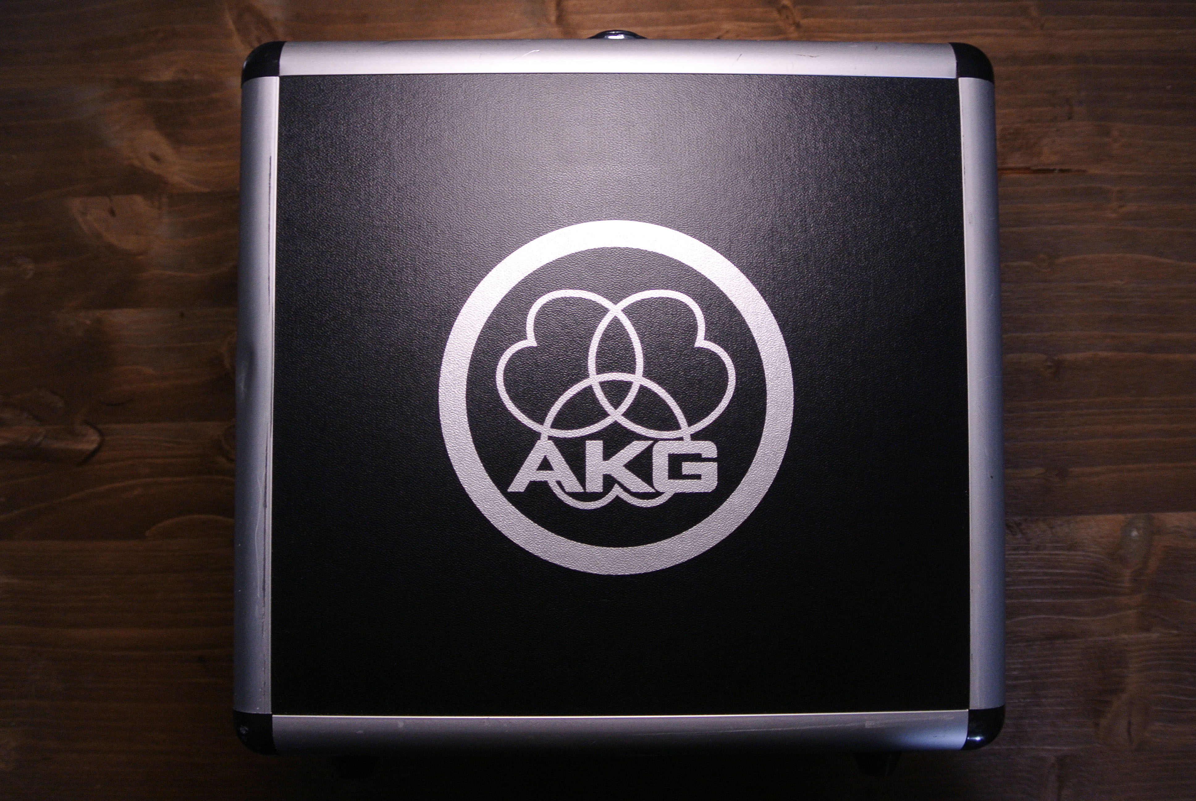 P220 - AKG P220 - Audiofanzine