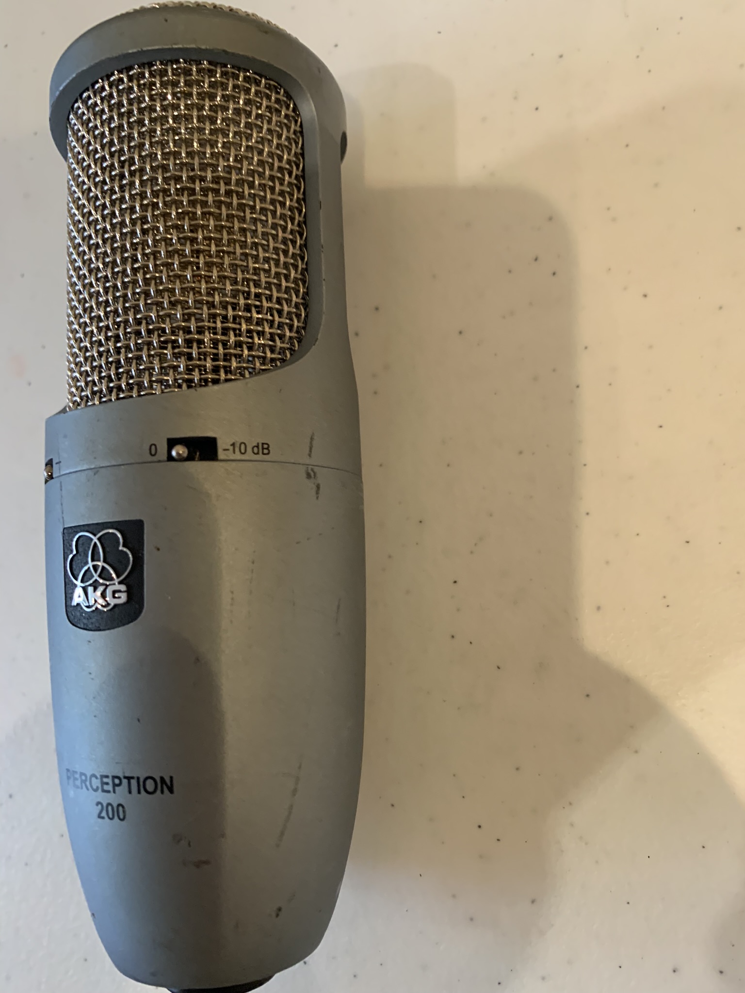 Perception 200 - AKG Perception 200 - Audiofanzine