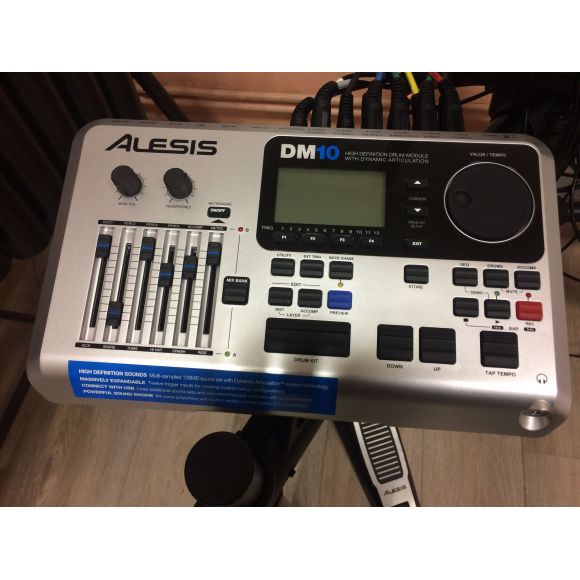 DM10 Studio Kit - Alesis DM10 Studio Kit - Audiofanzine