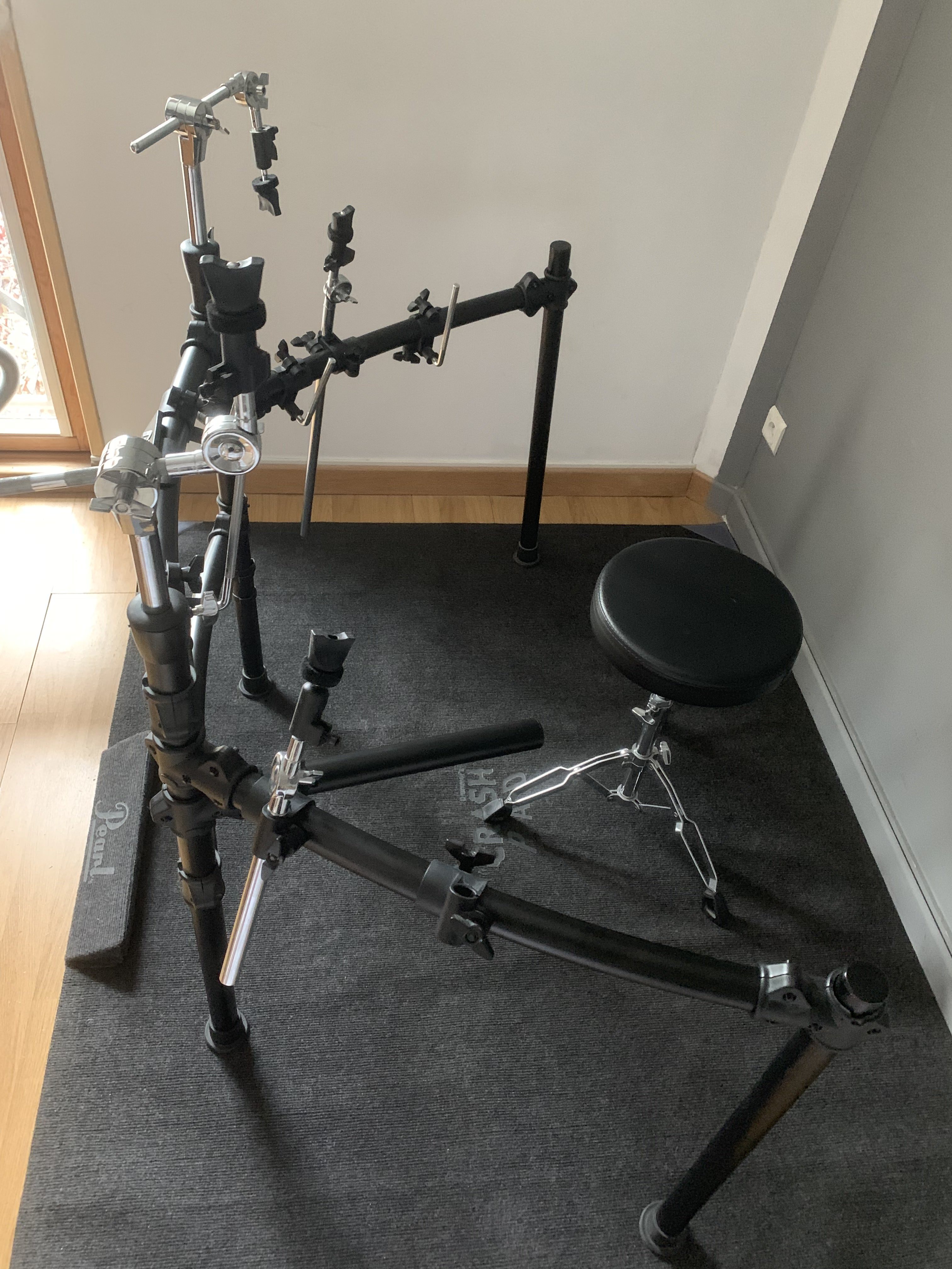 DM10 Studio Kit Mesh - Alesis DM10 Studio Kit Mesh - Audiofanzine