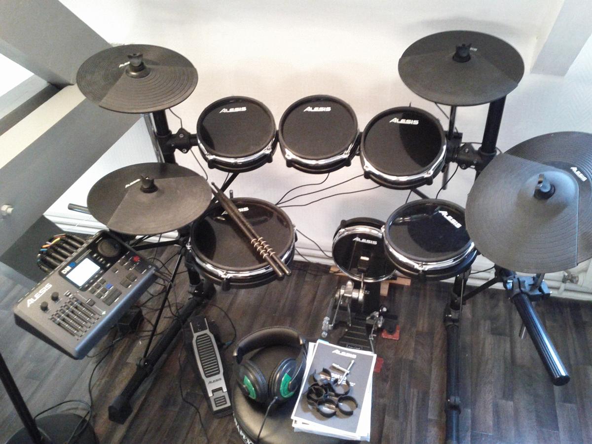 DM10 Studio Kit Mesh - Alesis DM10 Studio Kit Mesh - Audiofanzine