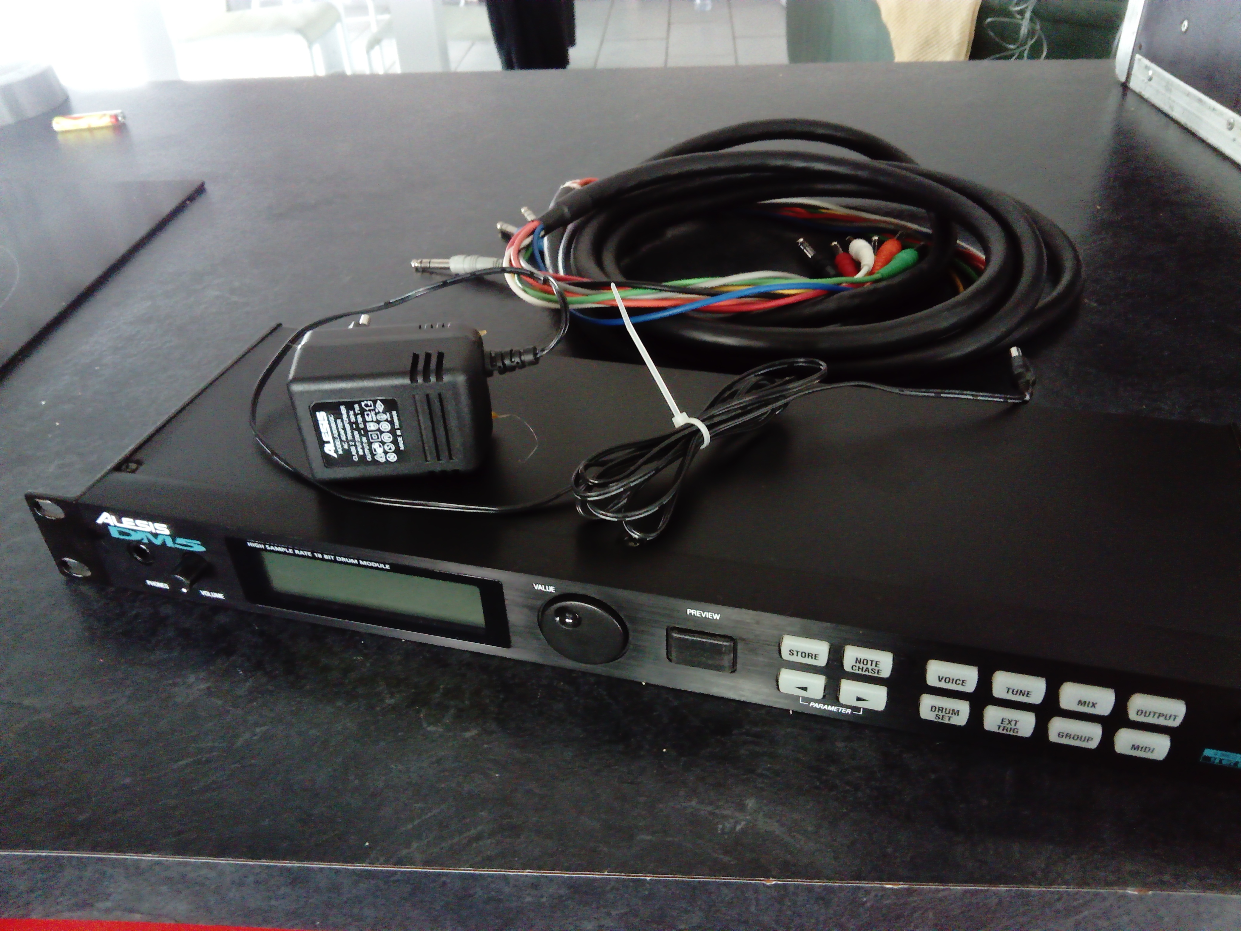 DM5 - Alesis DM5 - Audiofanzine