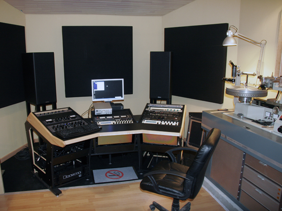 HD24 - Alesis HD24 - Audiofanzine