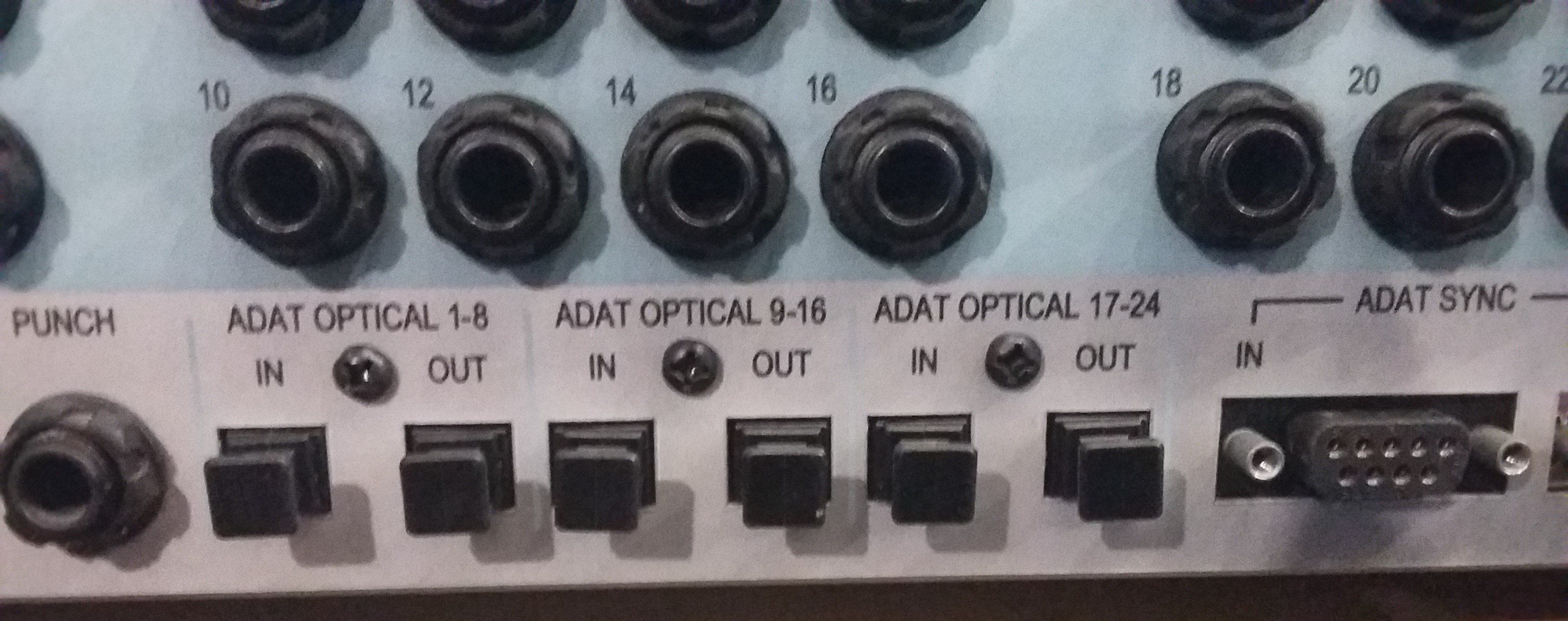HD24 - Alesis HD24 - Audiofanzine