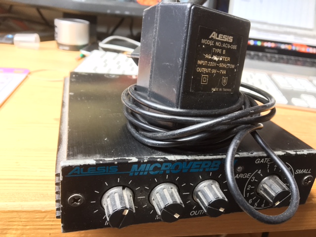 MICROVERB 2 - Alesis MicroVerb 2 - Audiofanzine