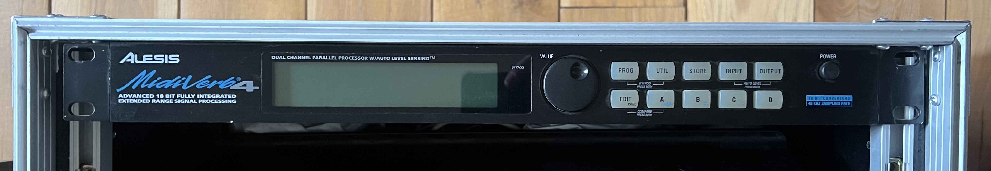 MidiVerb 4 - Alesis MidiVerb 4 - Audiofanzine