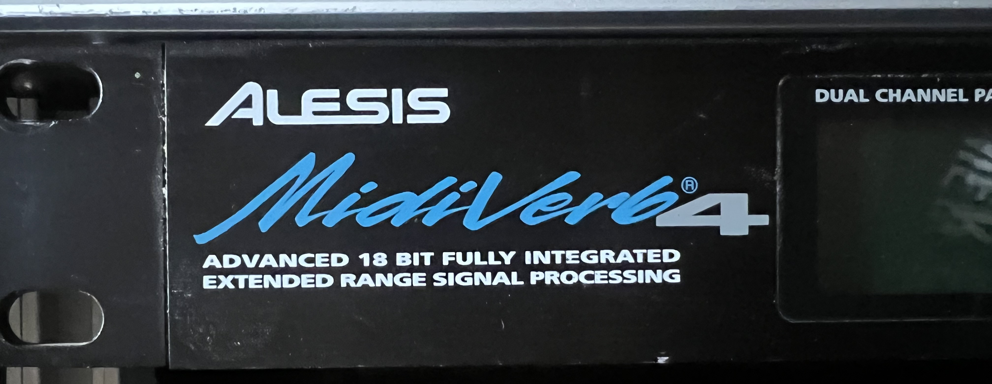 MidiVerb 4 - Alesis MidiVerb 4 - Audiofanzine