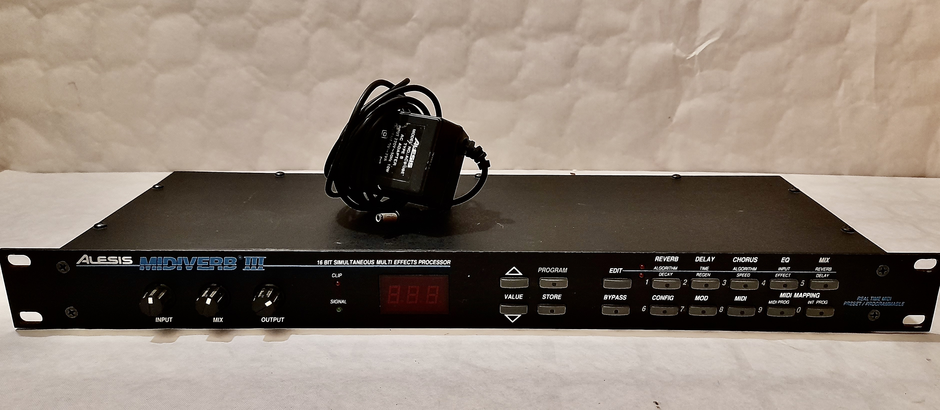 MidiVerb III - Alesis MidiVerb III - Audiofanzine