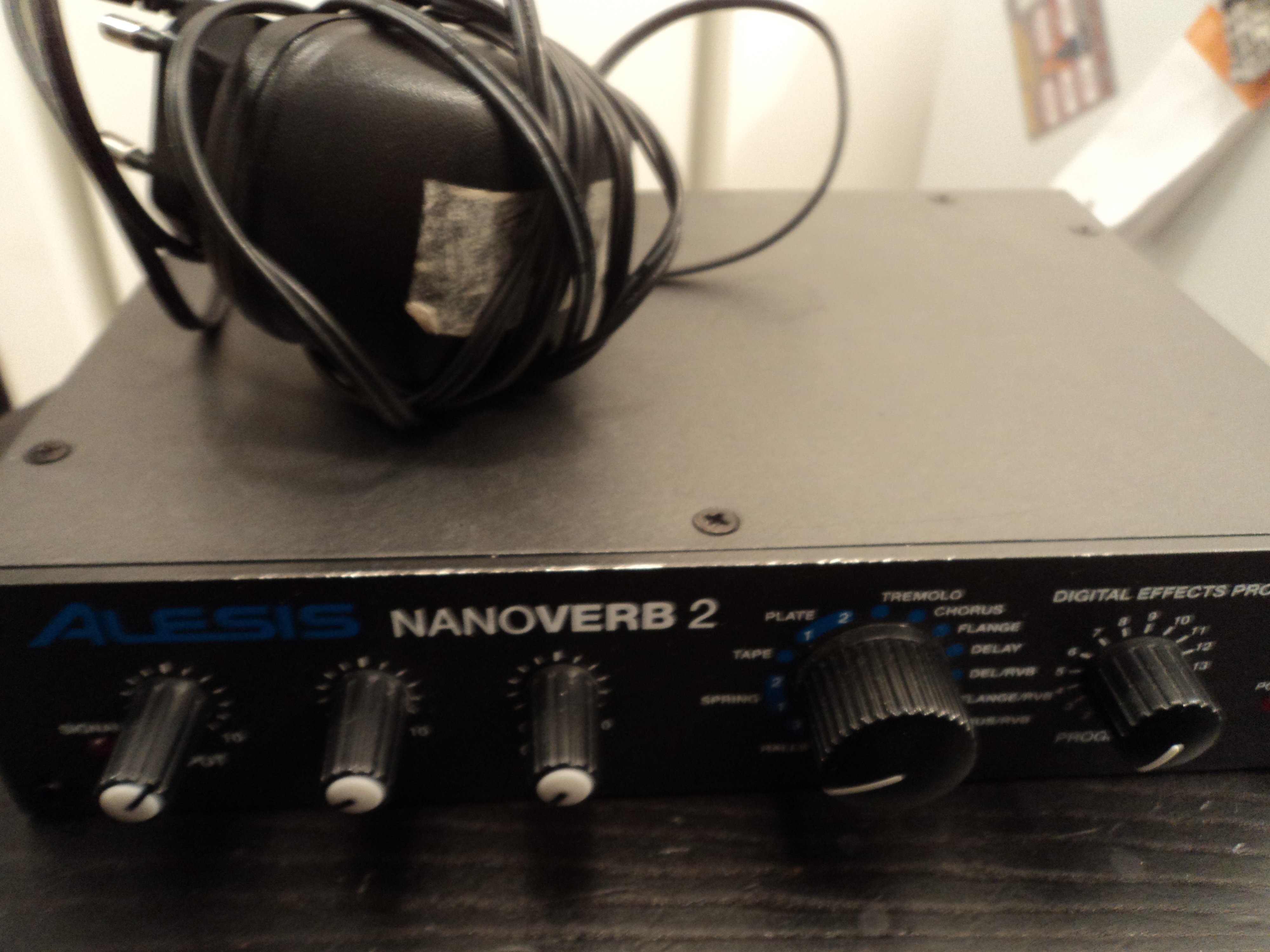 NANOVERB 2 - Alesis Nanoverb 2 - Audiofanzine