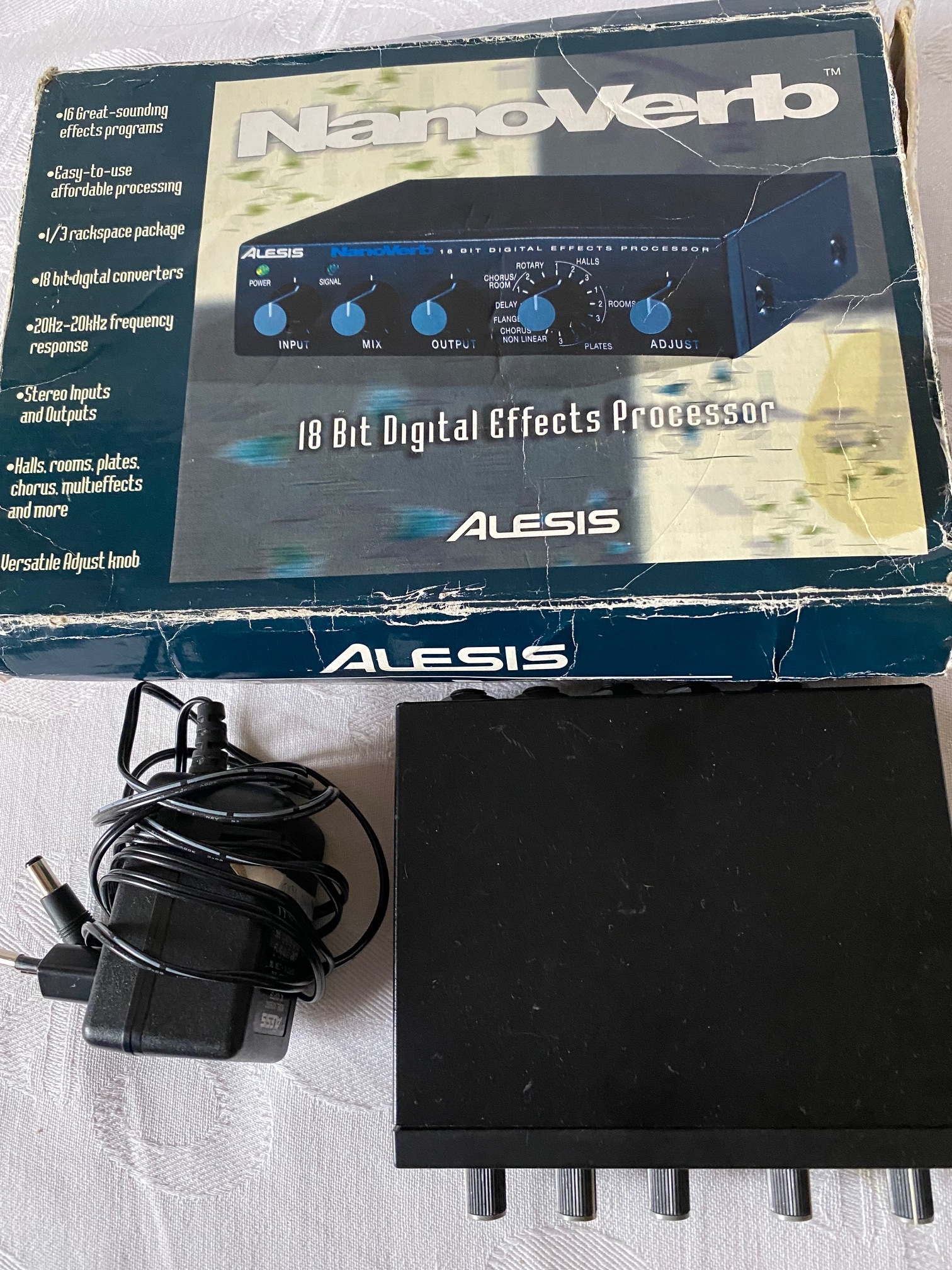 NanoVerb - Alesis NanoVerb - Audiofanzine