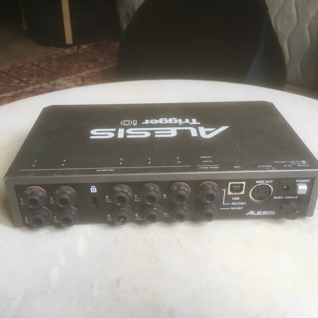 Trigger I/O - Alesis Trigger I/O - Audiofanzine