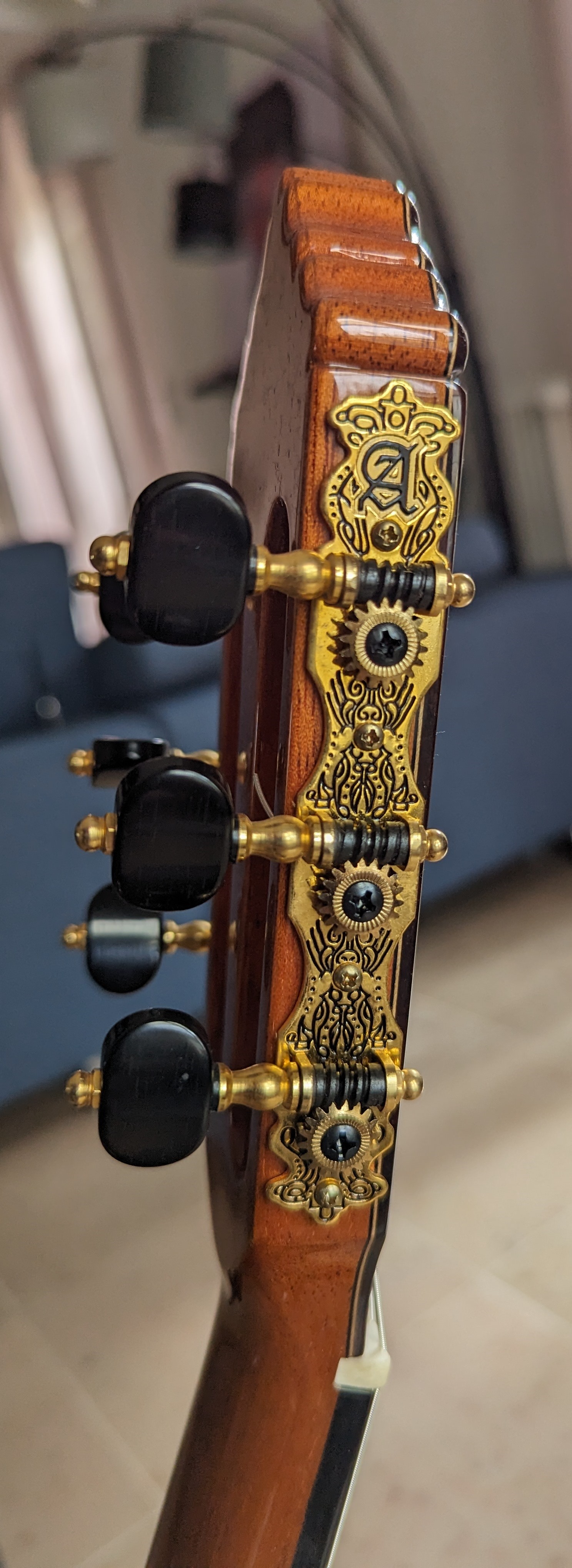 10P - Alhambra Guitars 10P - Audiofanzine