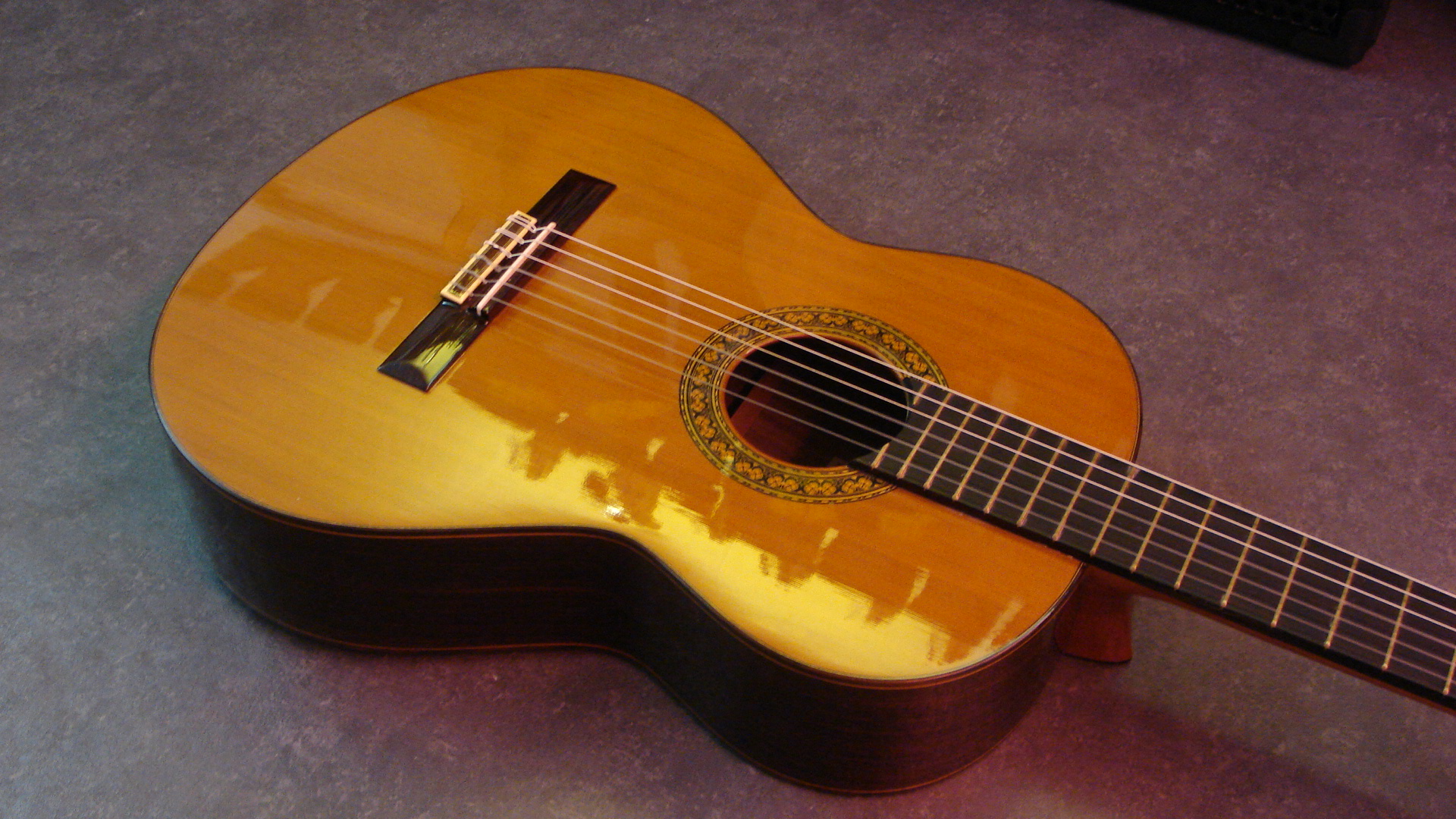 5P - Alhambra Guitars 5P - Audiofanzine