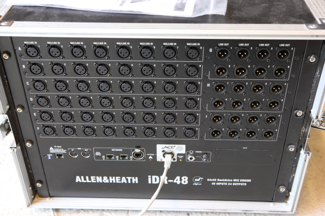 ILIVE-T112 - Allen & Heath iLive-T112 - Audiofanzine