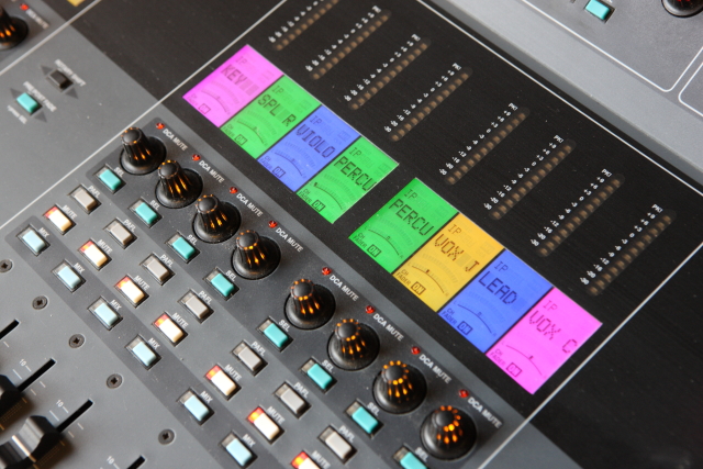 ILIVE-T112 - Allen & Heath iLive-T112 - Audiofanzine