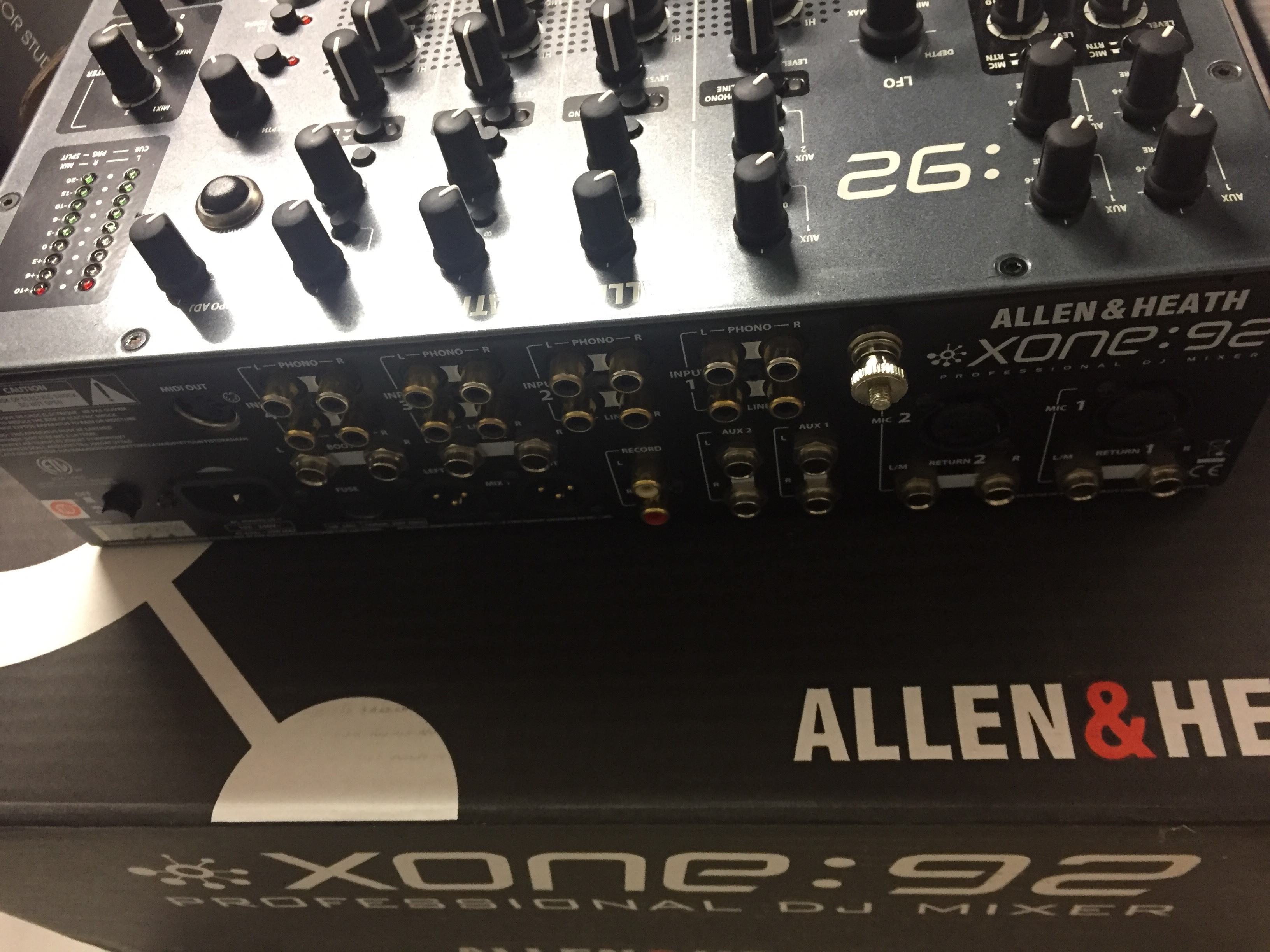 Allen & Heath Xone:92 image (#2035373) - Audiofanzine