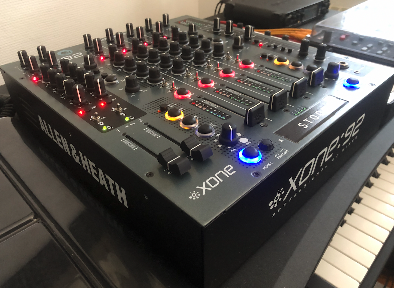 Xone:92 - Allen & Heath Xone:92 - Audiofanzine