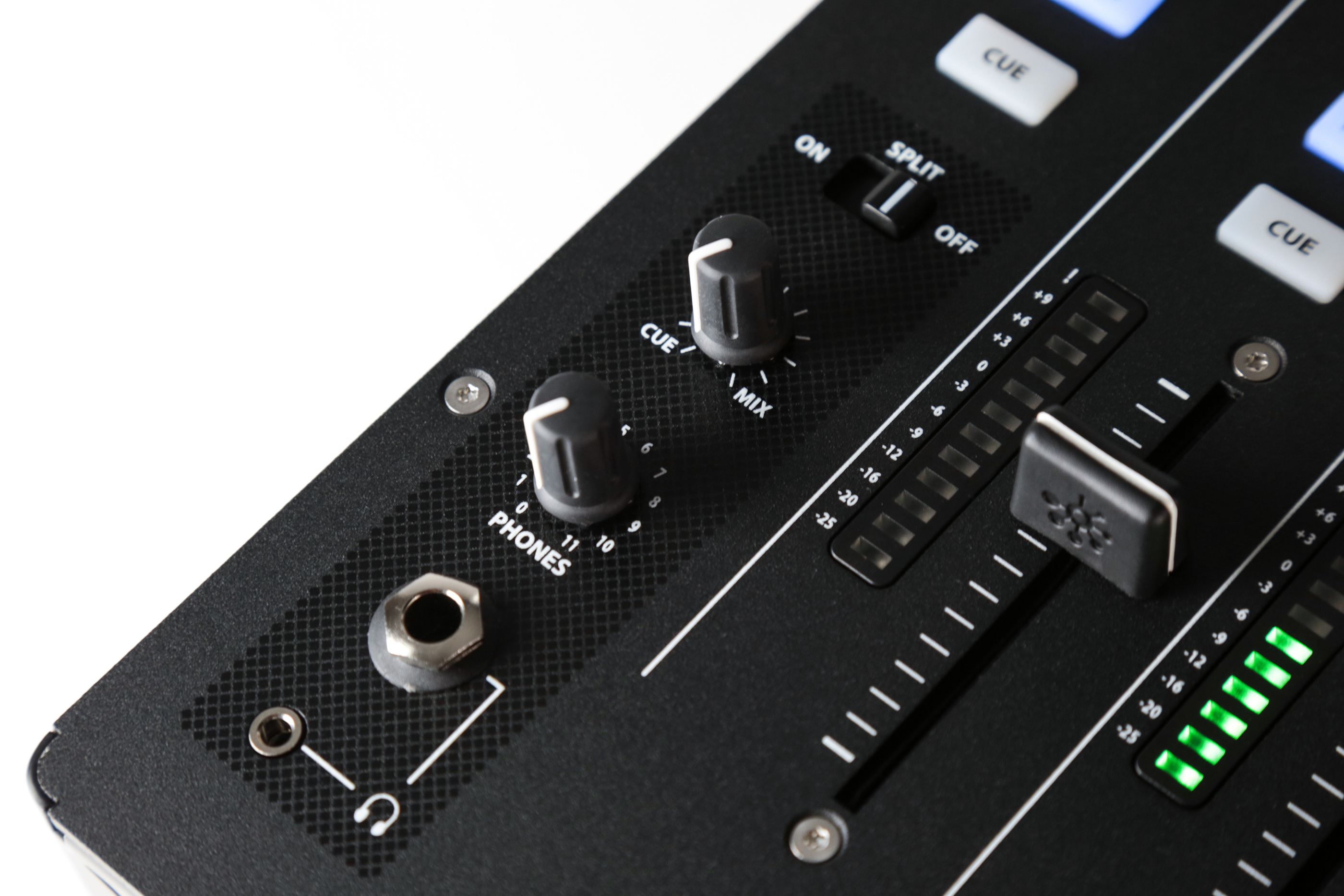 Photo Allen & Heath Xone:PX5 : XonePX5 Close14 (#1521451) - Audiofanzine