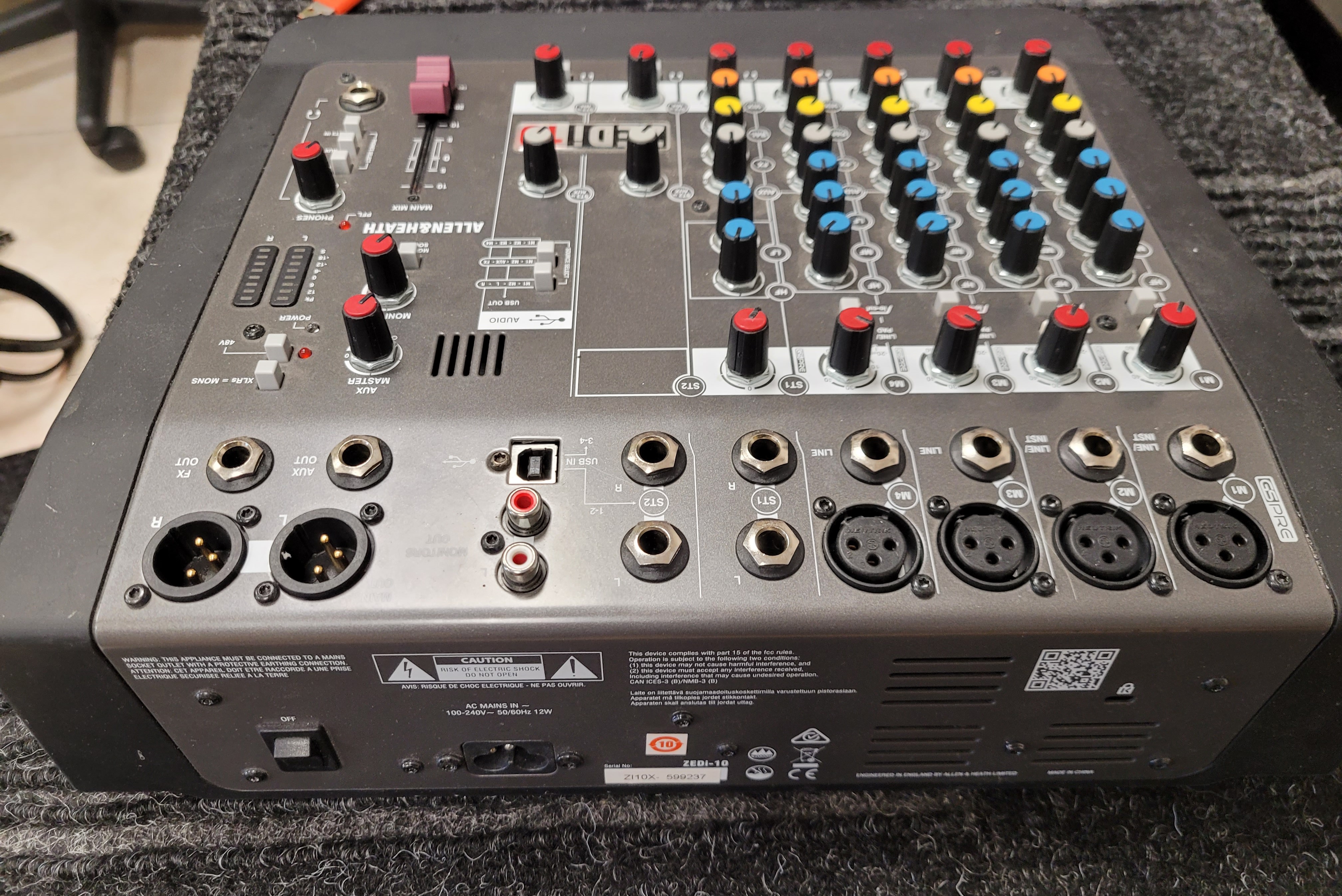 ZED-10 - Allen & Heath ZED-10 - Audiofanzine