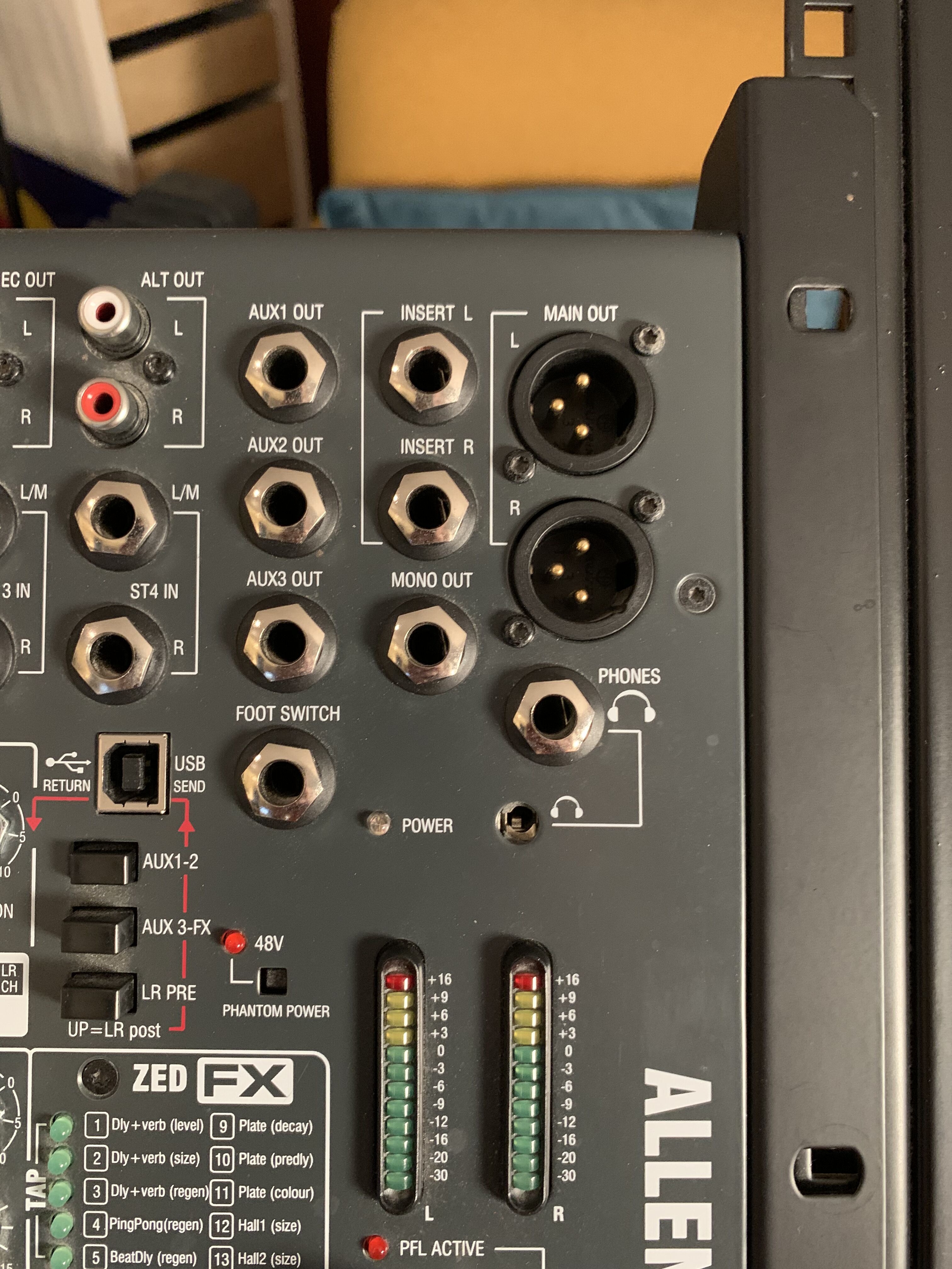 ZED-16FX - Allen & Heath ZED-16FX - Audiofanzine