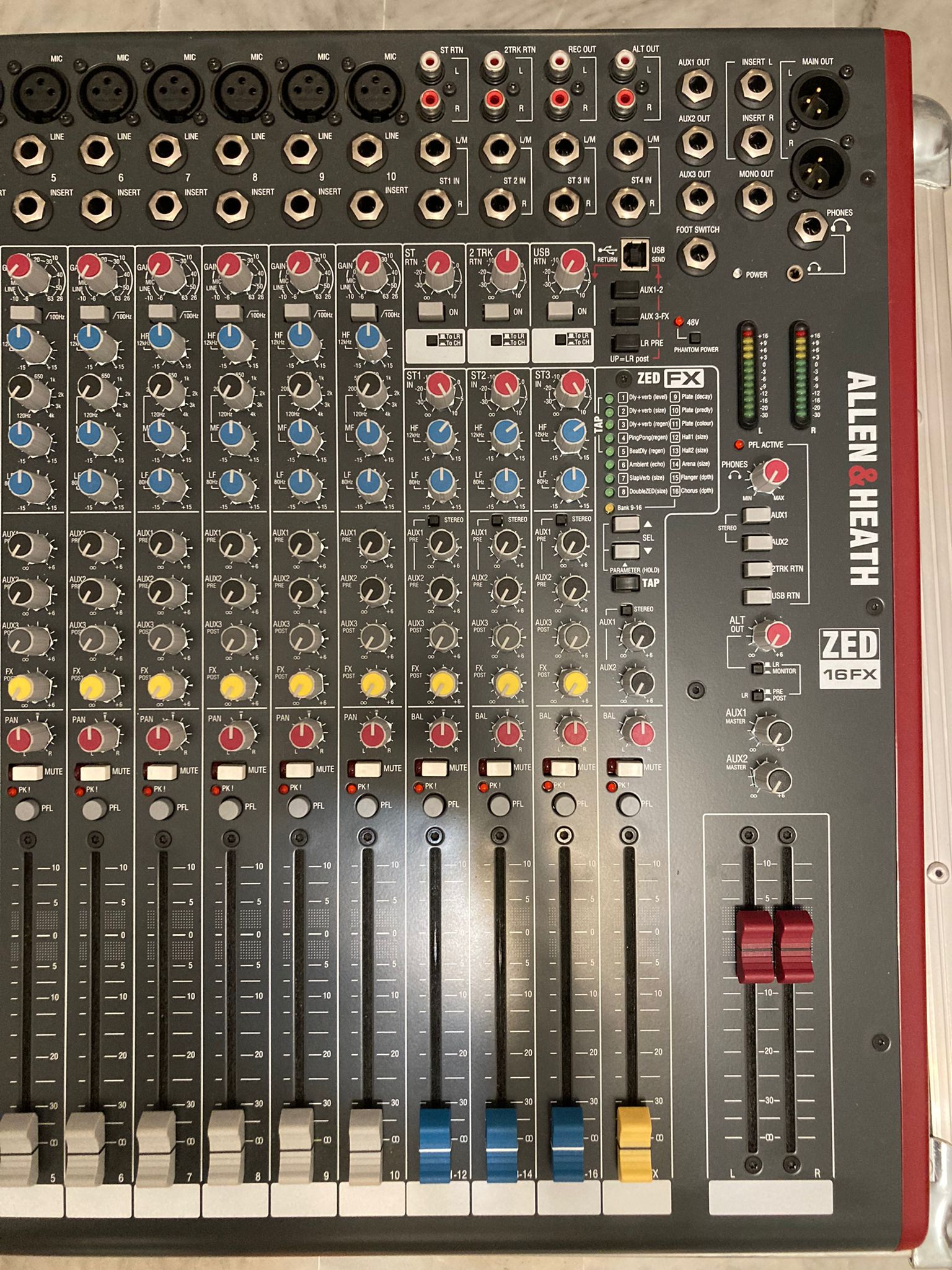 ZED-16FX - Allen & Heath ZED-16FX - Audiofanzine