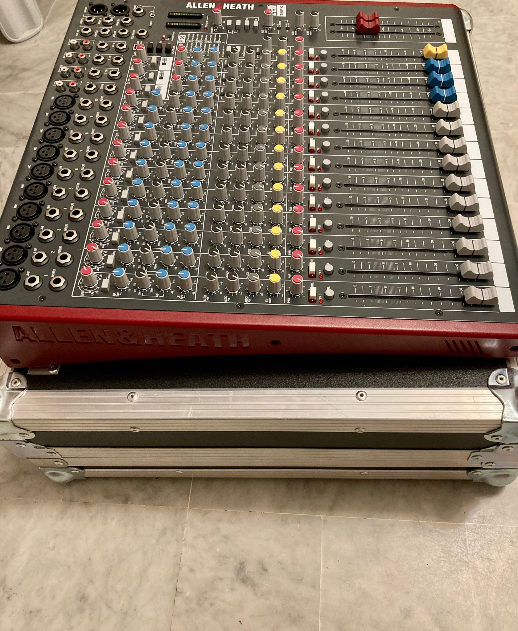 ZED-16FX - Allen & Heath ZED-16FX - Audiofanzine