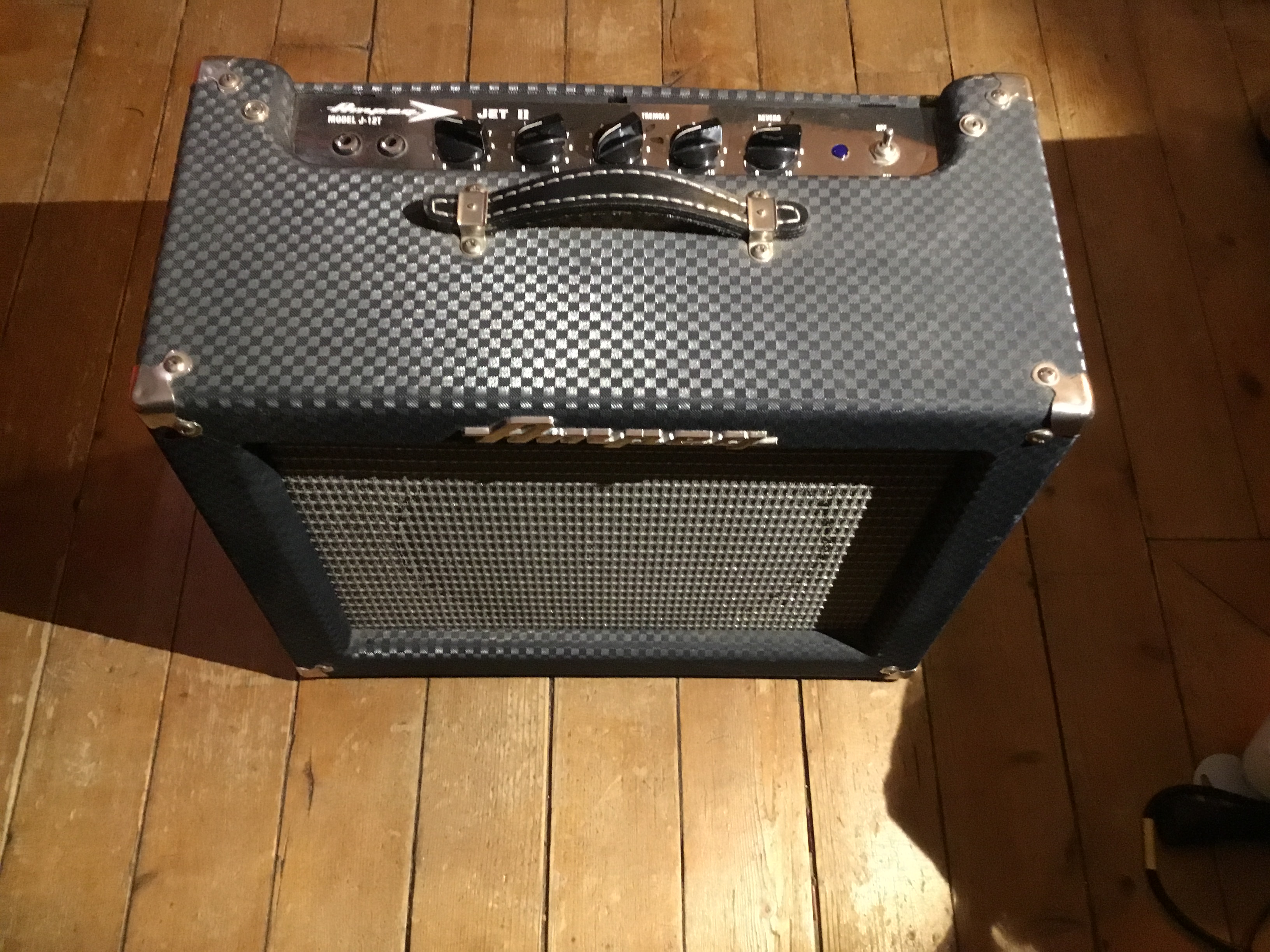 J-12T - Ampeg J-12T - Audiofanzine