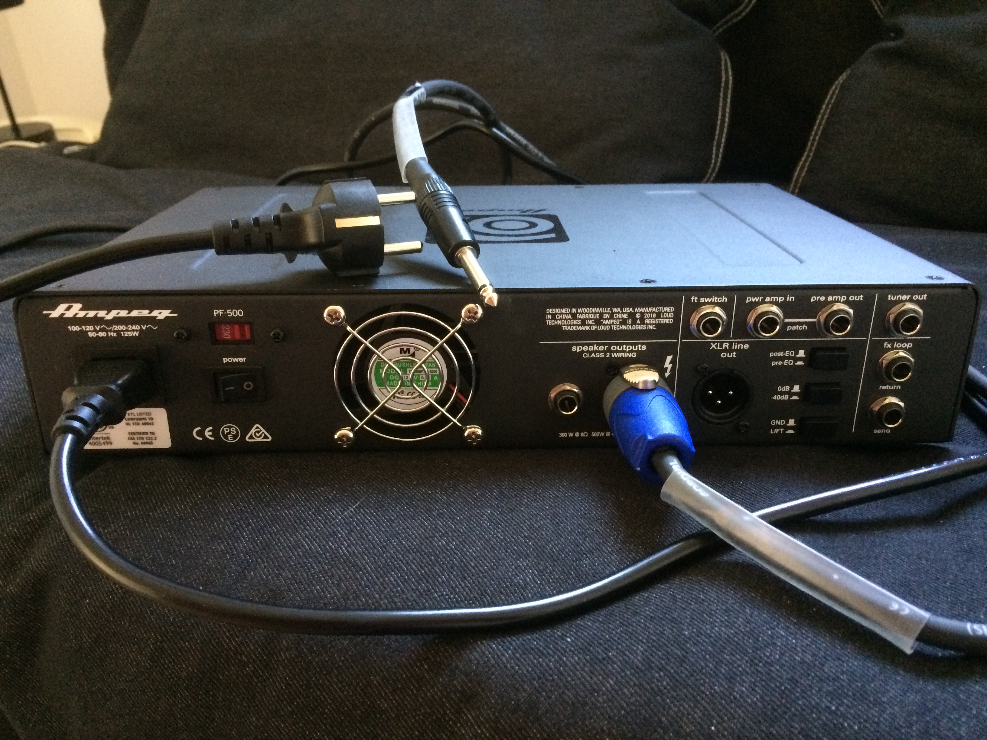 PF-500 - Ampeg PF-500 - Audiofanzine