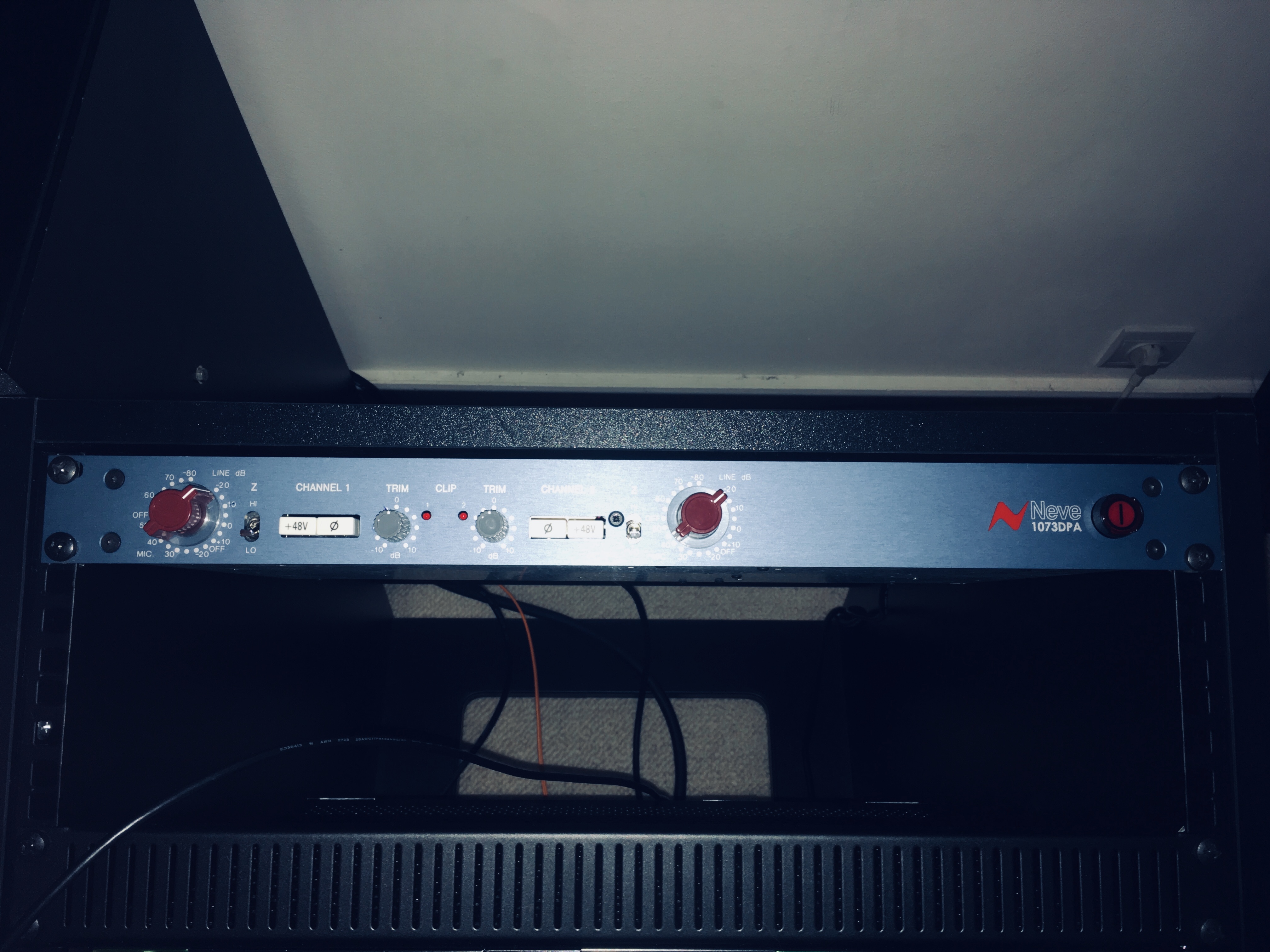 1073 DPA - AMS-Neve 1073 DPA - Audiofanzine