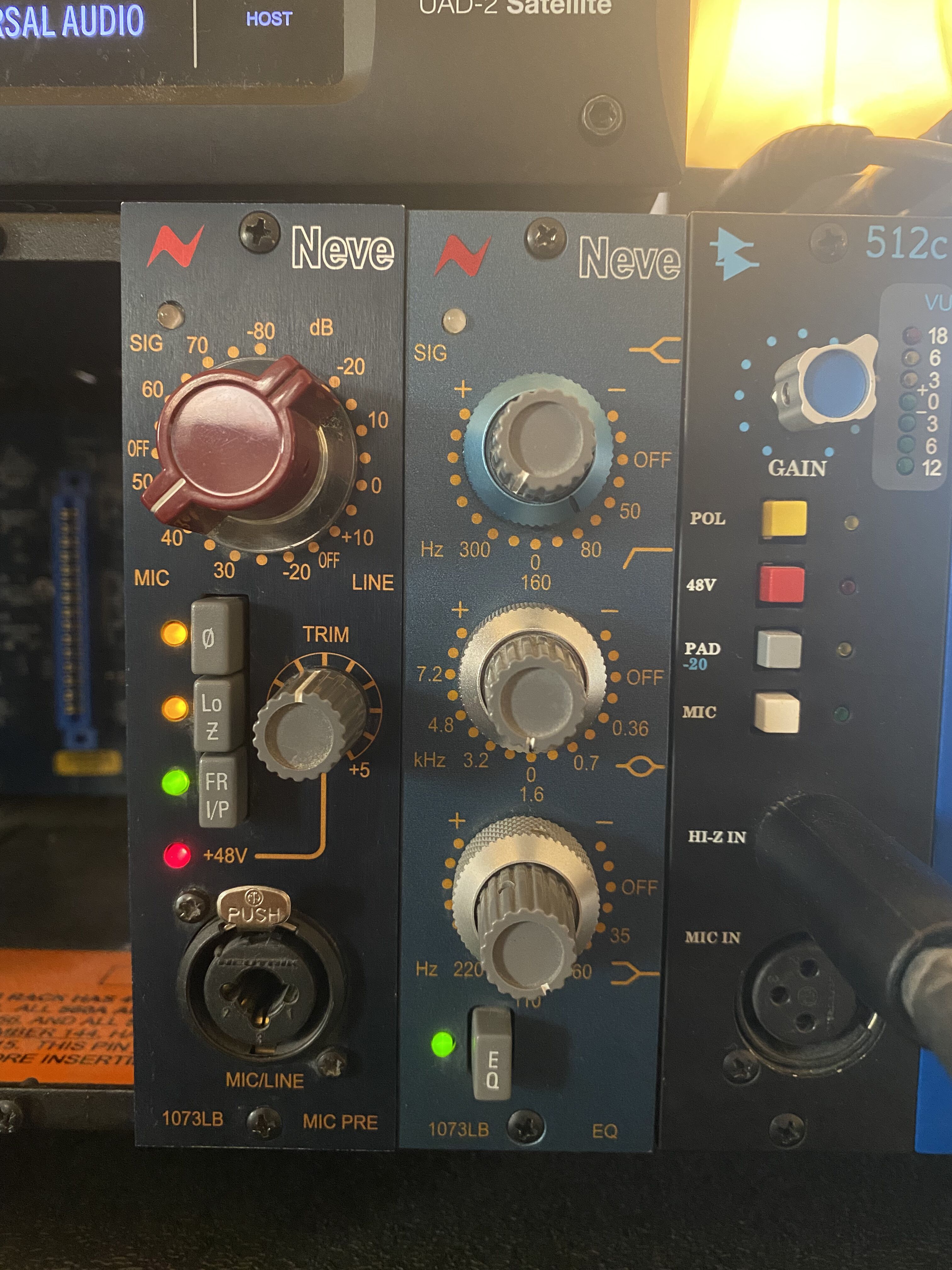 1073LB Mono Mic Preamp module AMS-Neve - Audiofanzine