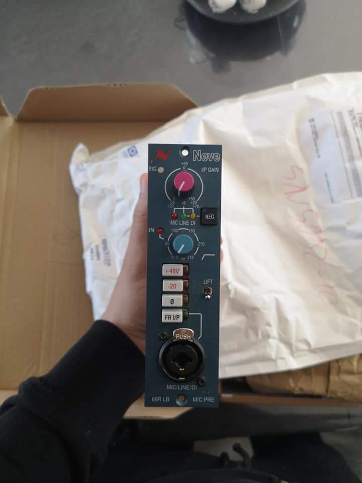 88R LB Mono Mic Preamp module AMS-Neve - Audiofanzine