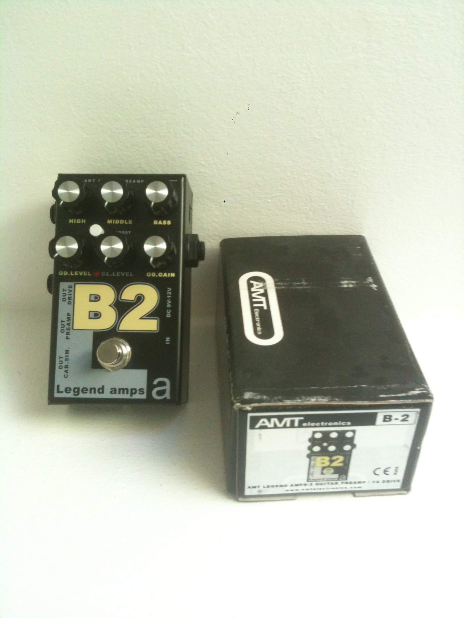 B2 BOGNER - Amt Electronics B2 Bogner - Audiofanzine