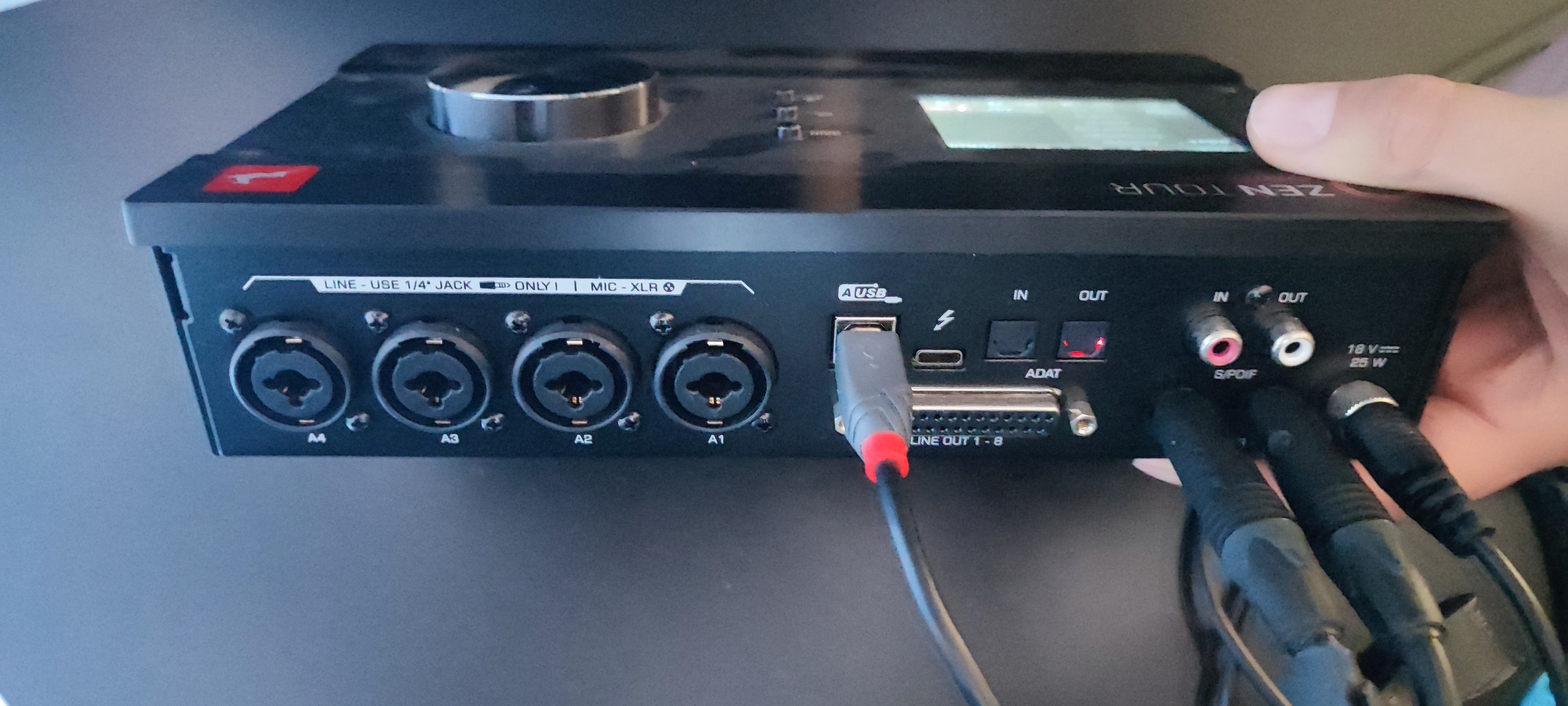 Zen Tour Synergy Core - Antelope Audio Zen Tour Synergy Core - Audiofanzine