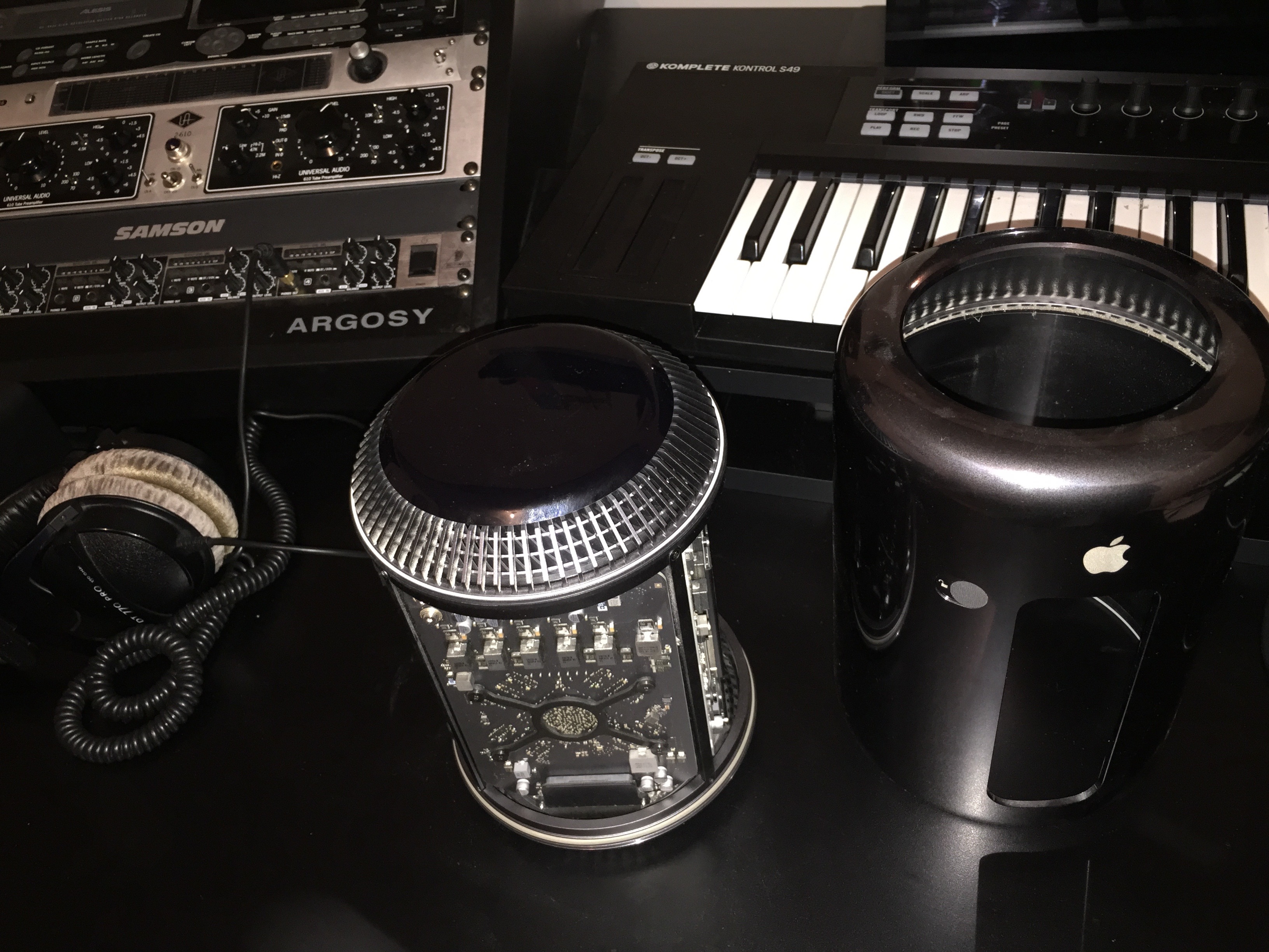 Mac Pro 2013 - Apple Mac Pro 2013 - Audiofanzine