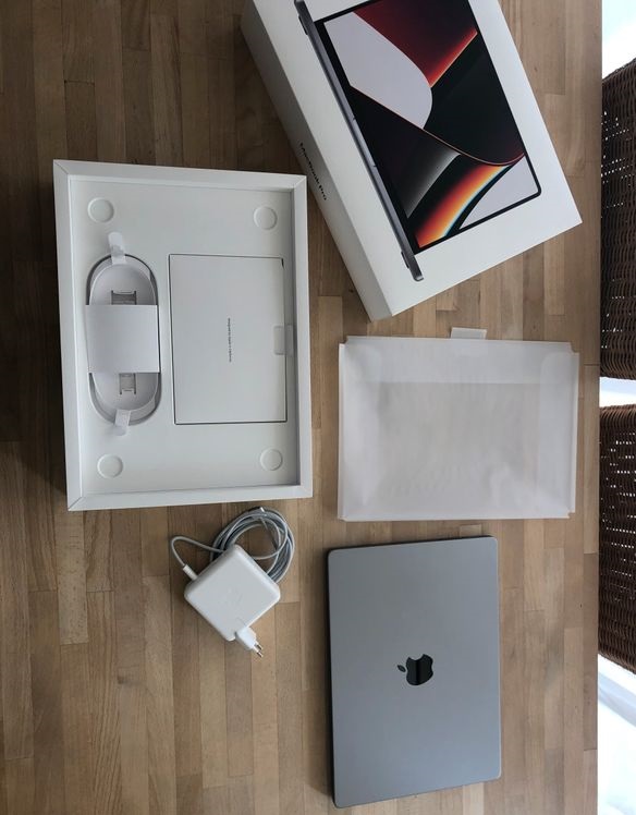 MacBook Pro 14'' m1 2021 - Apple MacBook Pro 14'' m1 2021 - Audiofanzine