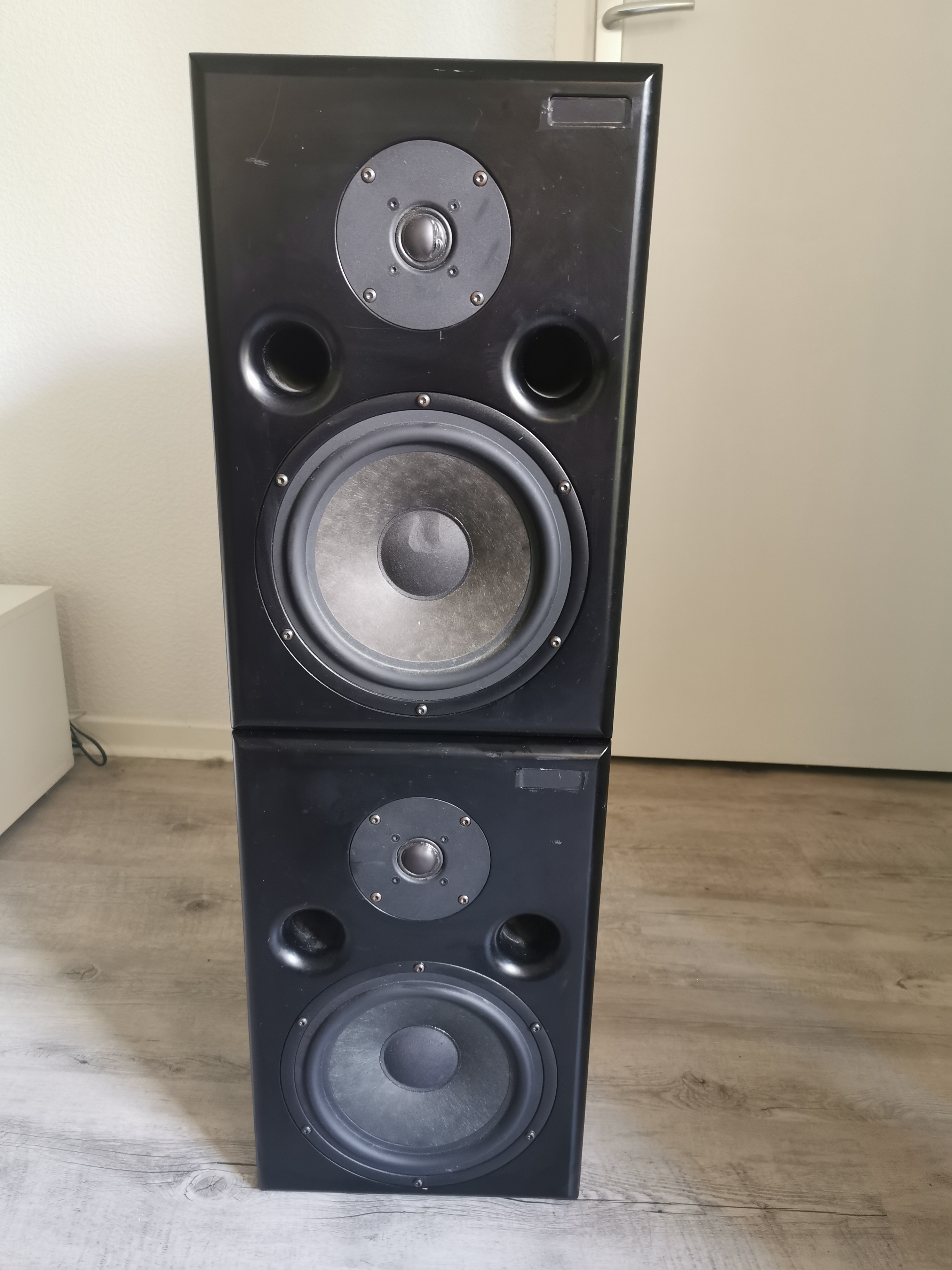 Aeon - Aps - Audio Pro Solutions Aeon - Audiofanzine