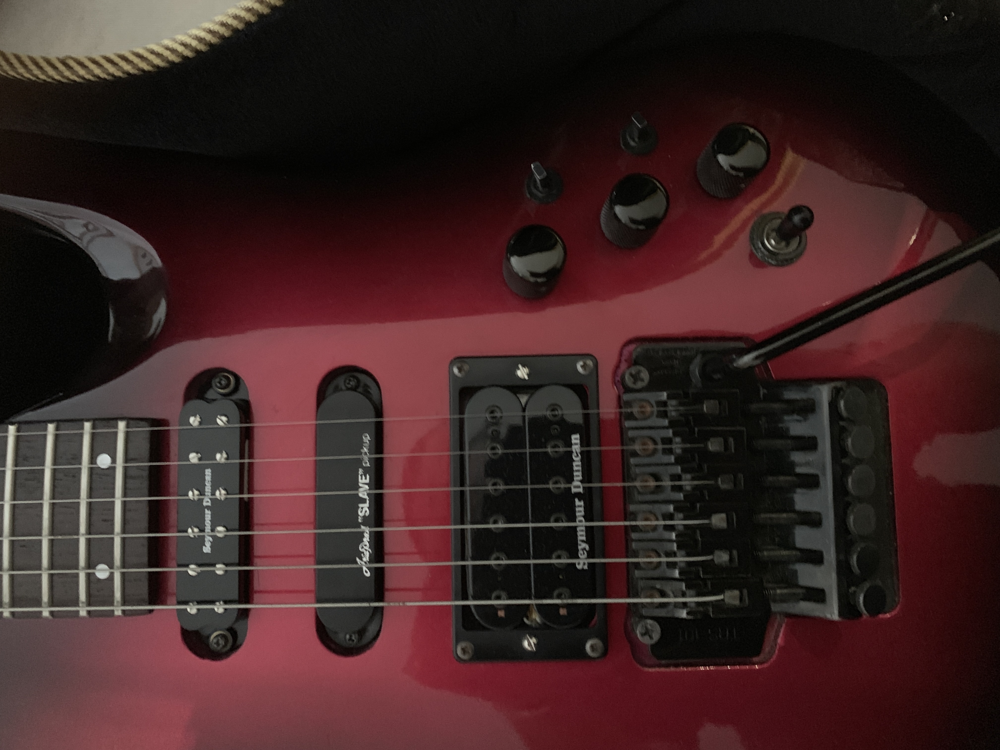 Magna MA-40 - Aria Pro II Magna MA-40 - Audiofanzine