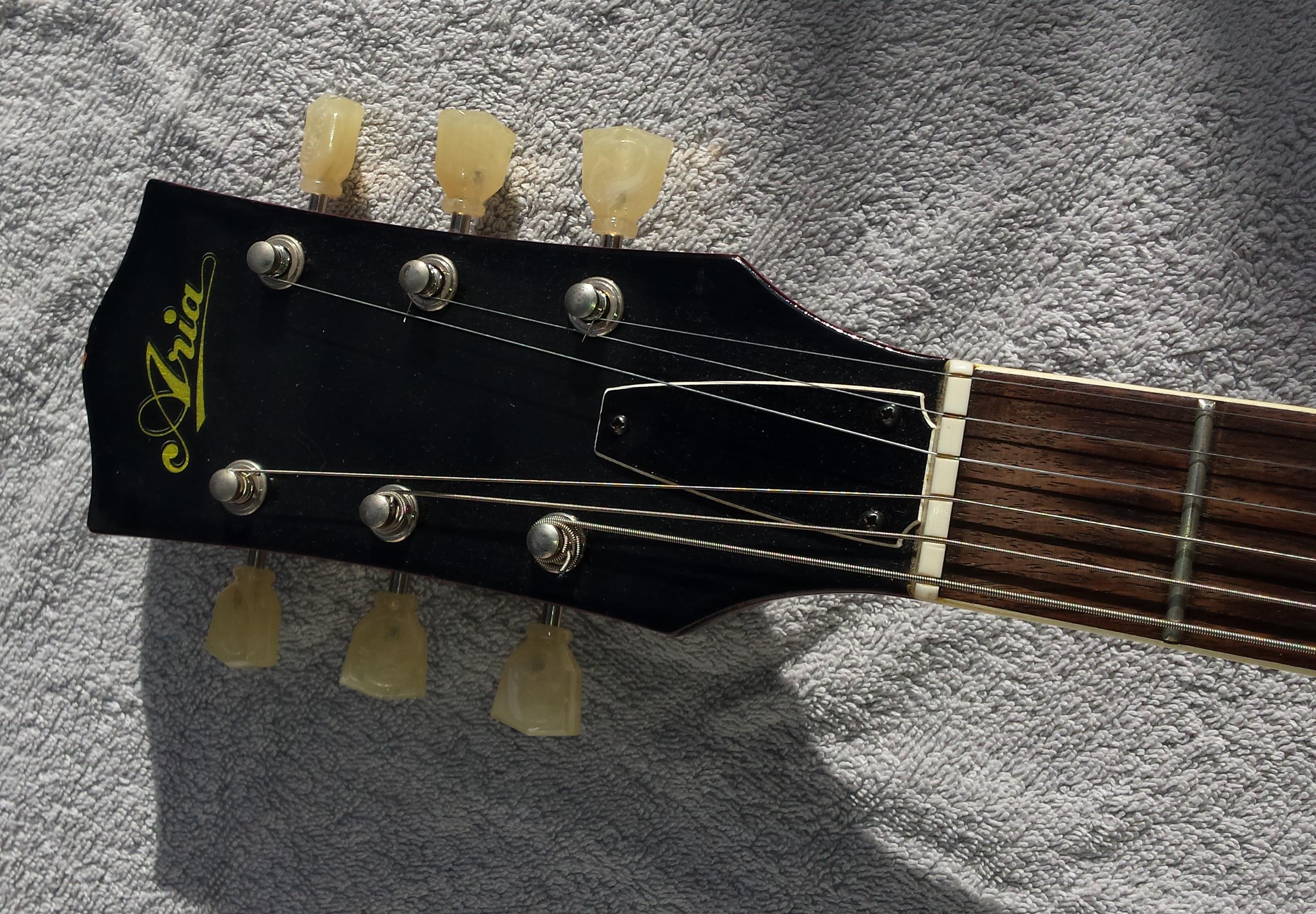 PRO II EA200 - Aria Pro II PRO II EA200 - Audiofanzine