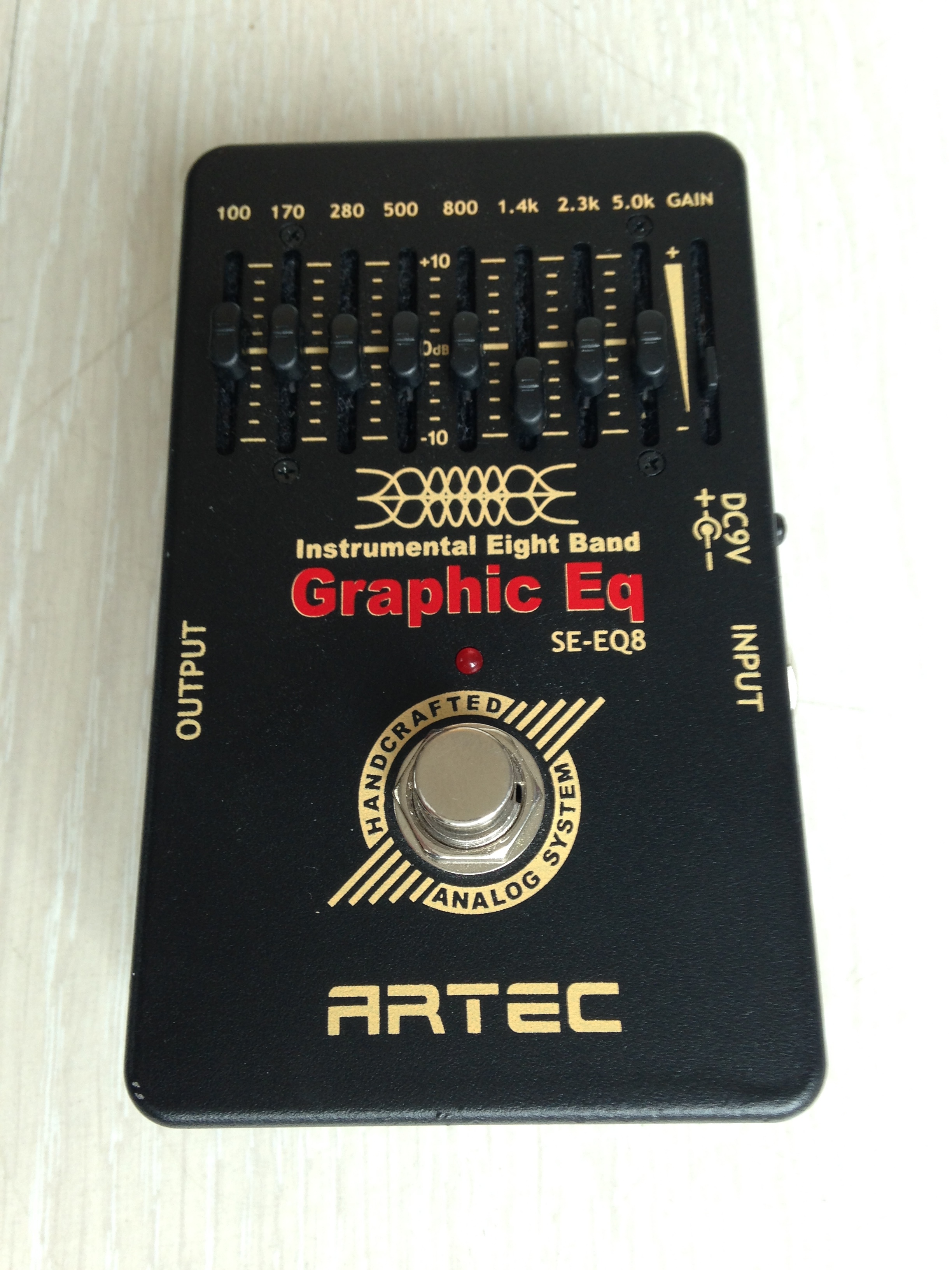 SE-EQ8 8 Band Graphic EQ - Artec SE-EQ8 8 Band Graphic EQ - Audiofanzine