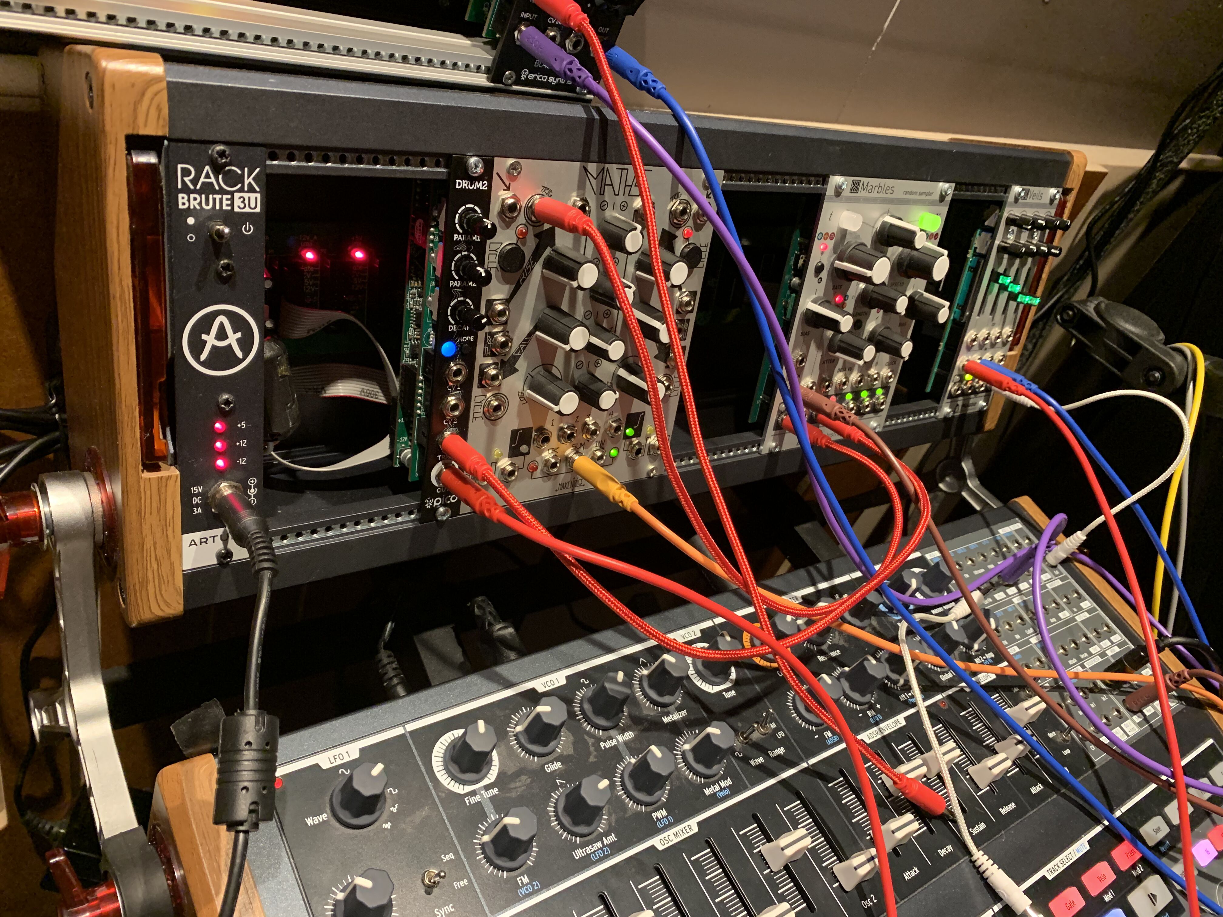 RackBrute 3U - Arturia RackBrute 3U - Audiofanzine