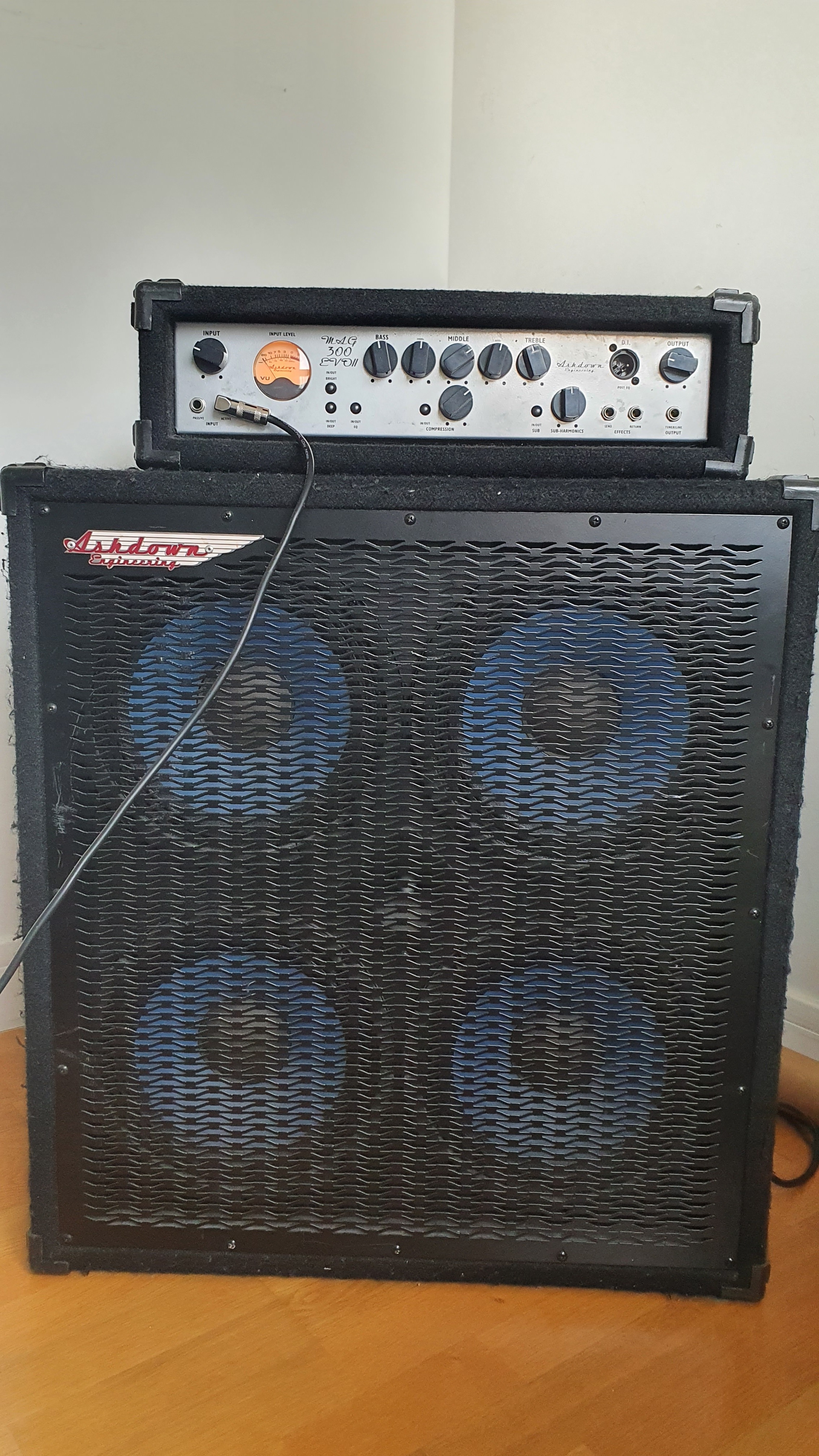 MAG 300H EVO II Head - Ashdown MAG 300H EVO II Head - Audiofanzine