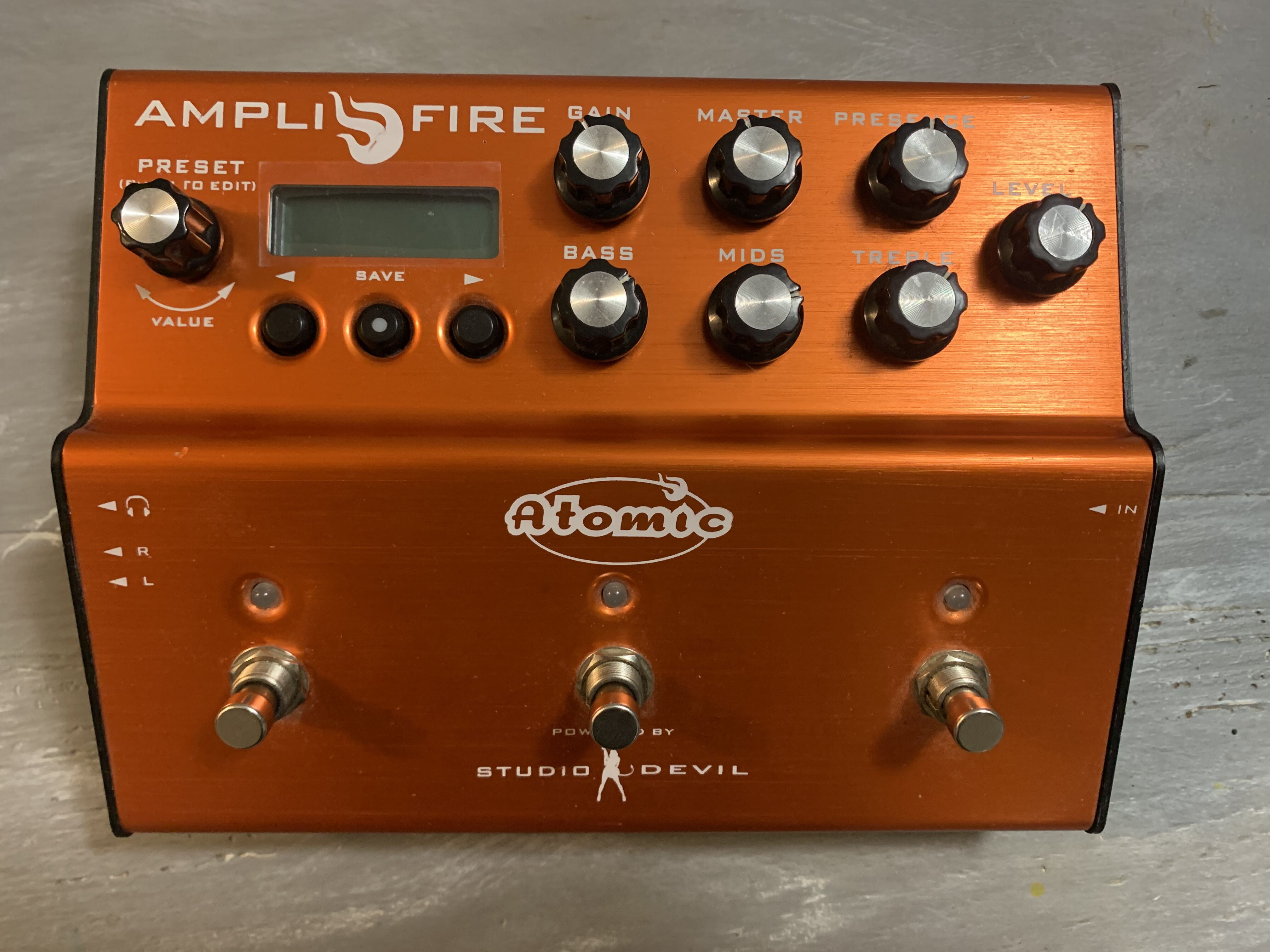 Atomic Amplifire 3 - Atomic Amps Atomic Amplifire 3 - Audiofanzine