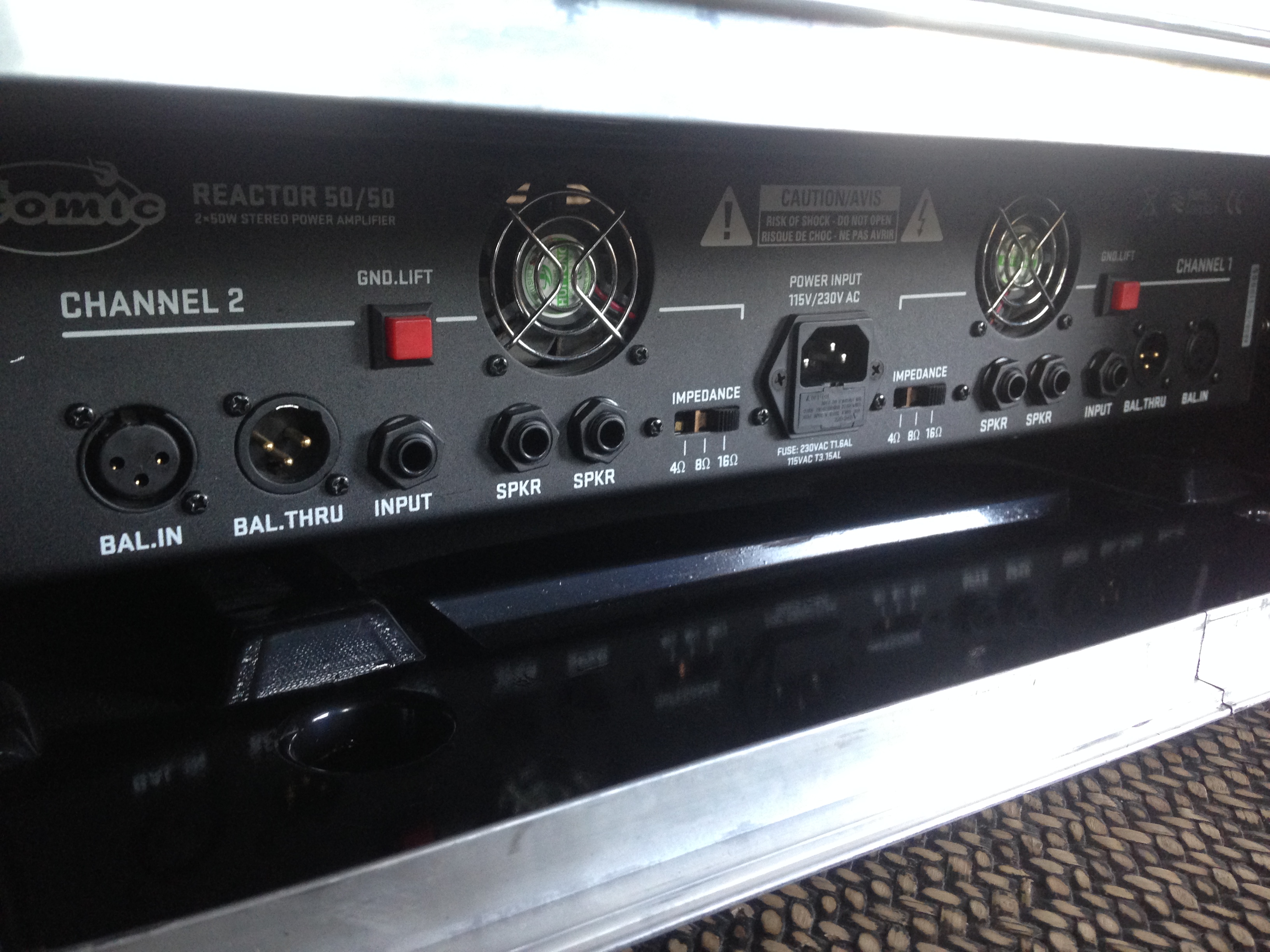 REACTOR 50/50 - Atomic Amps Reactor 50/50 - Audiofanzine