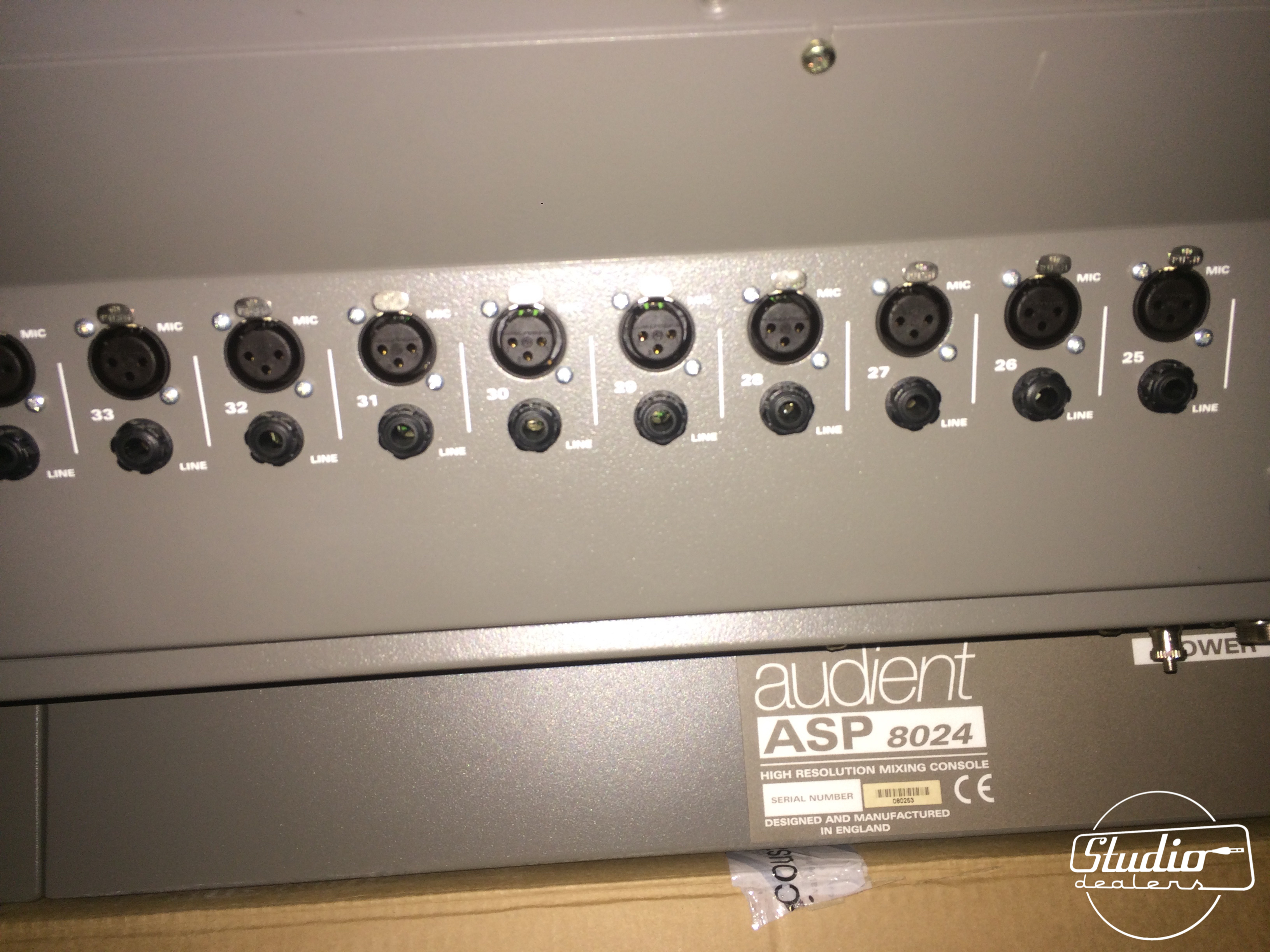 ASP8024 - Audient ASP8024 - Audiofanzine