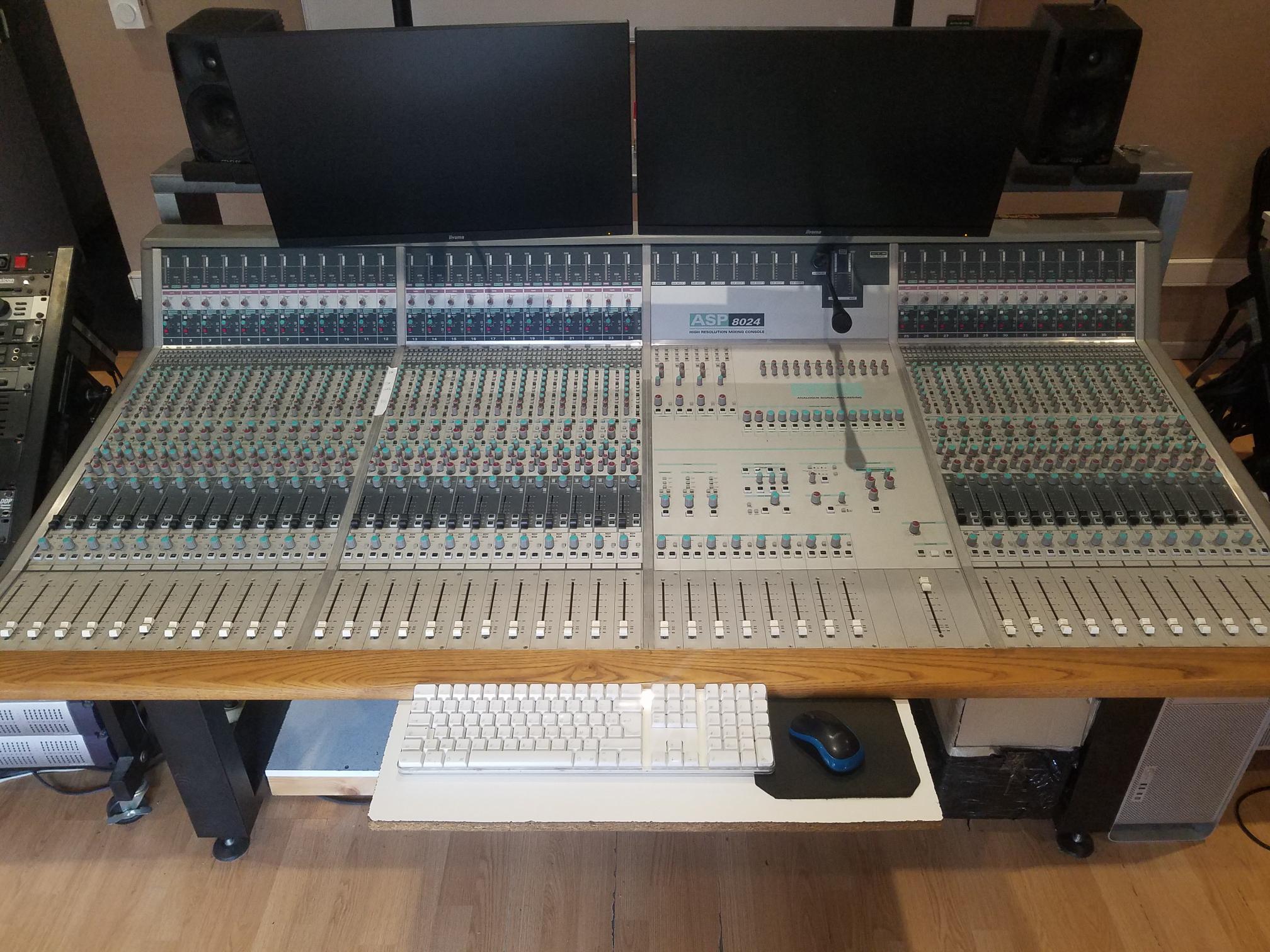 ASP8024 - Audient ASP8024 - Audiofanzine